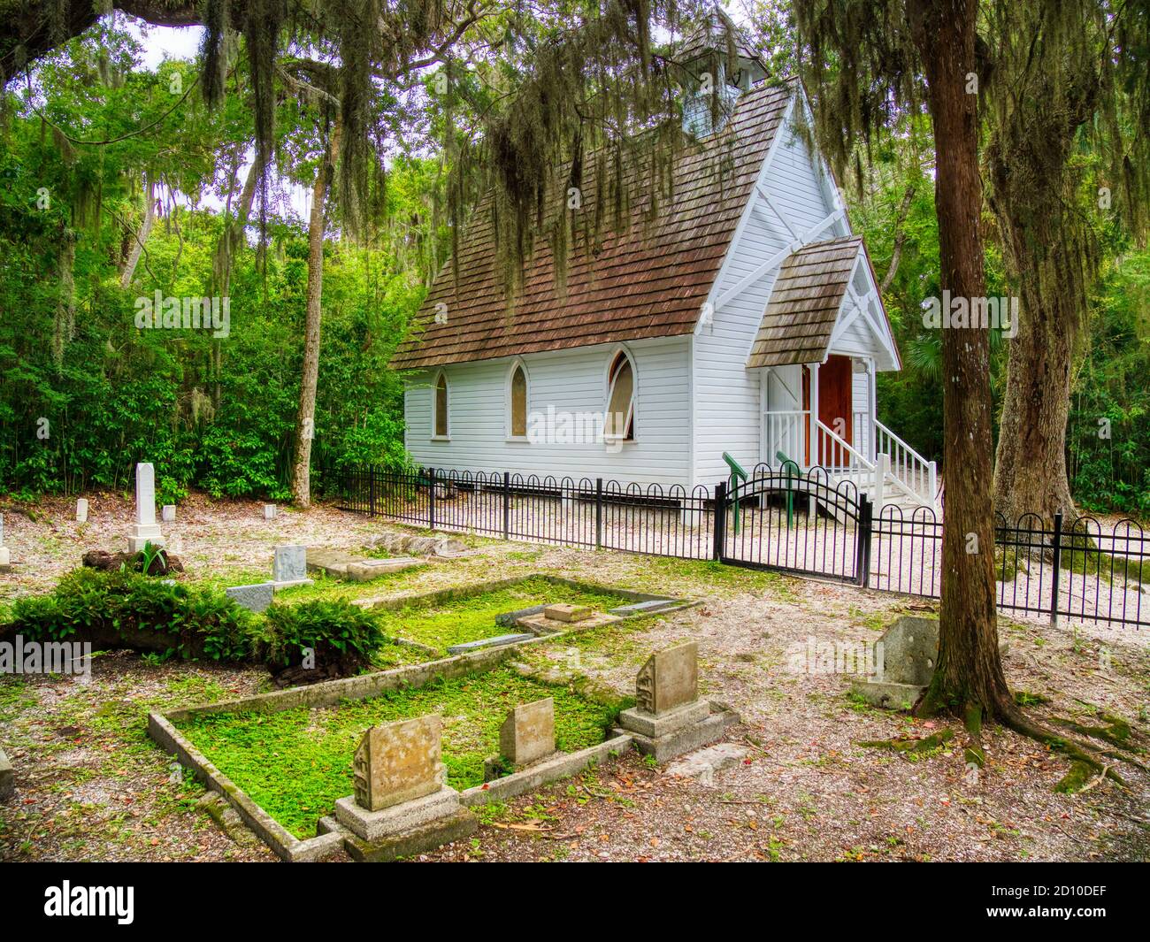 Pioneer Cemetery at Mary’s Chapel at Historic Spanish Point in Osprey ...