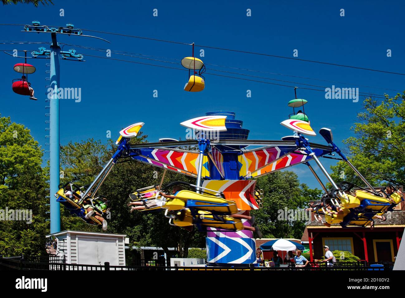 Overhead moving cars behind hi-res stock photography and images - Alamy