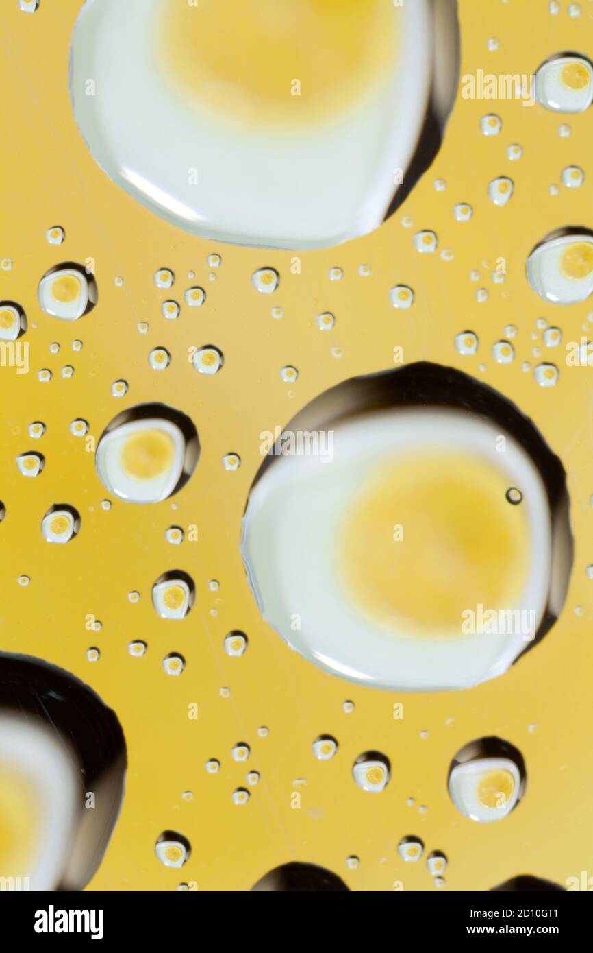 Light refraction water hi-res stock photography and images - Alamy