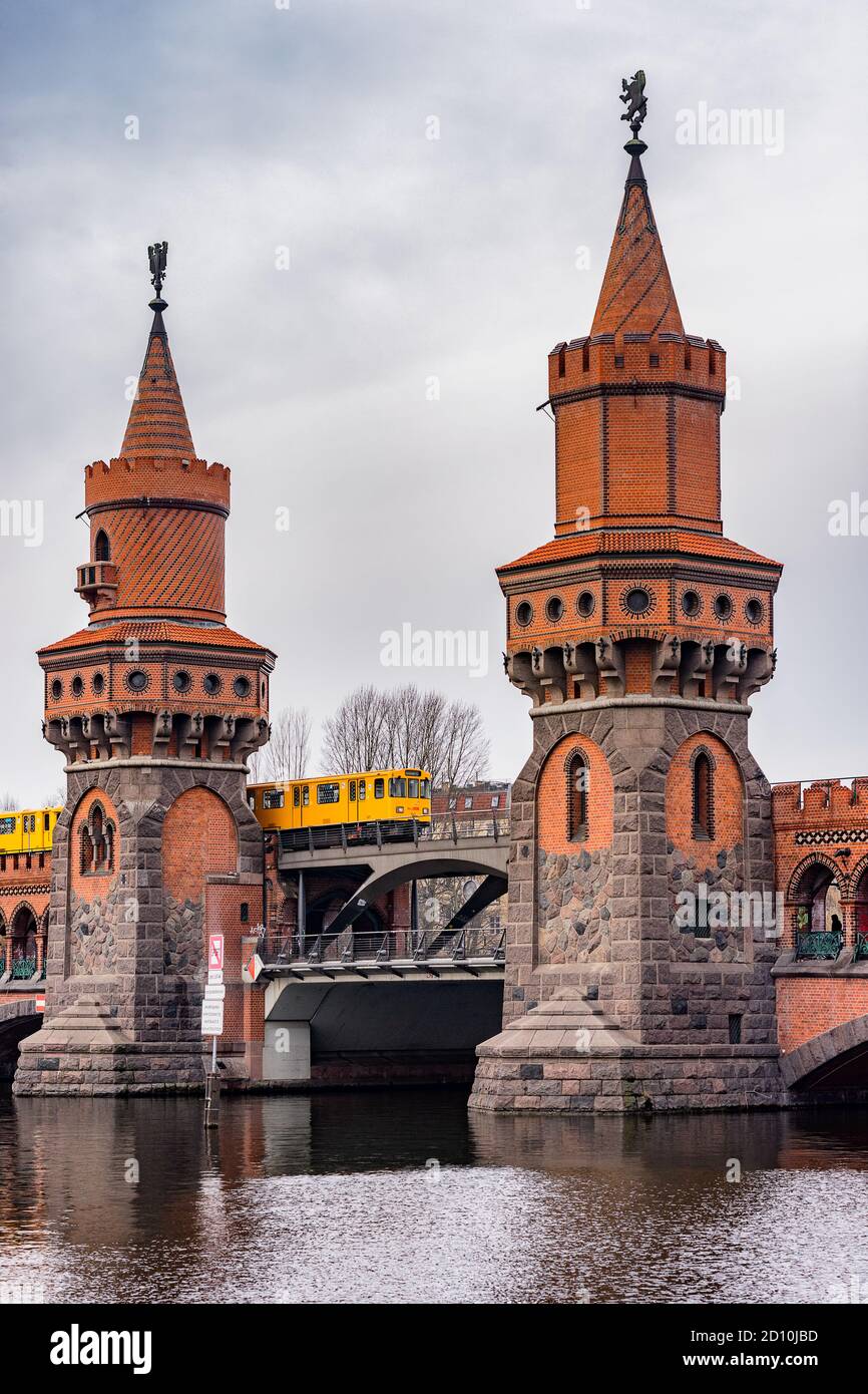 Berlin / Germany - February 19, 2017: Oberbaum Bridge (Oberbaumbrücke ...