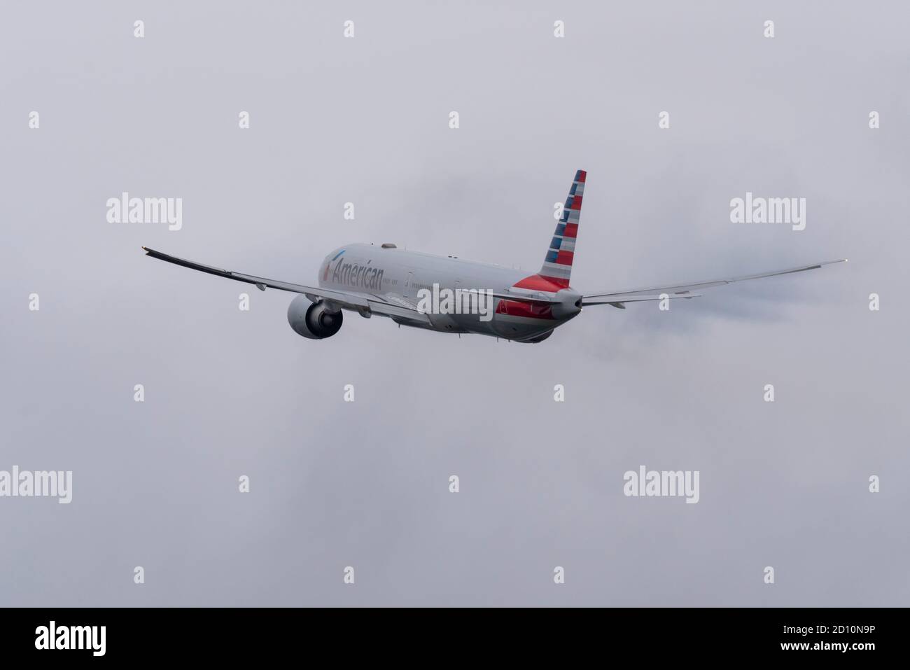 Flying in bad conditions hi-res stock photography and images - Alamy