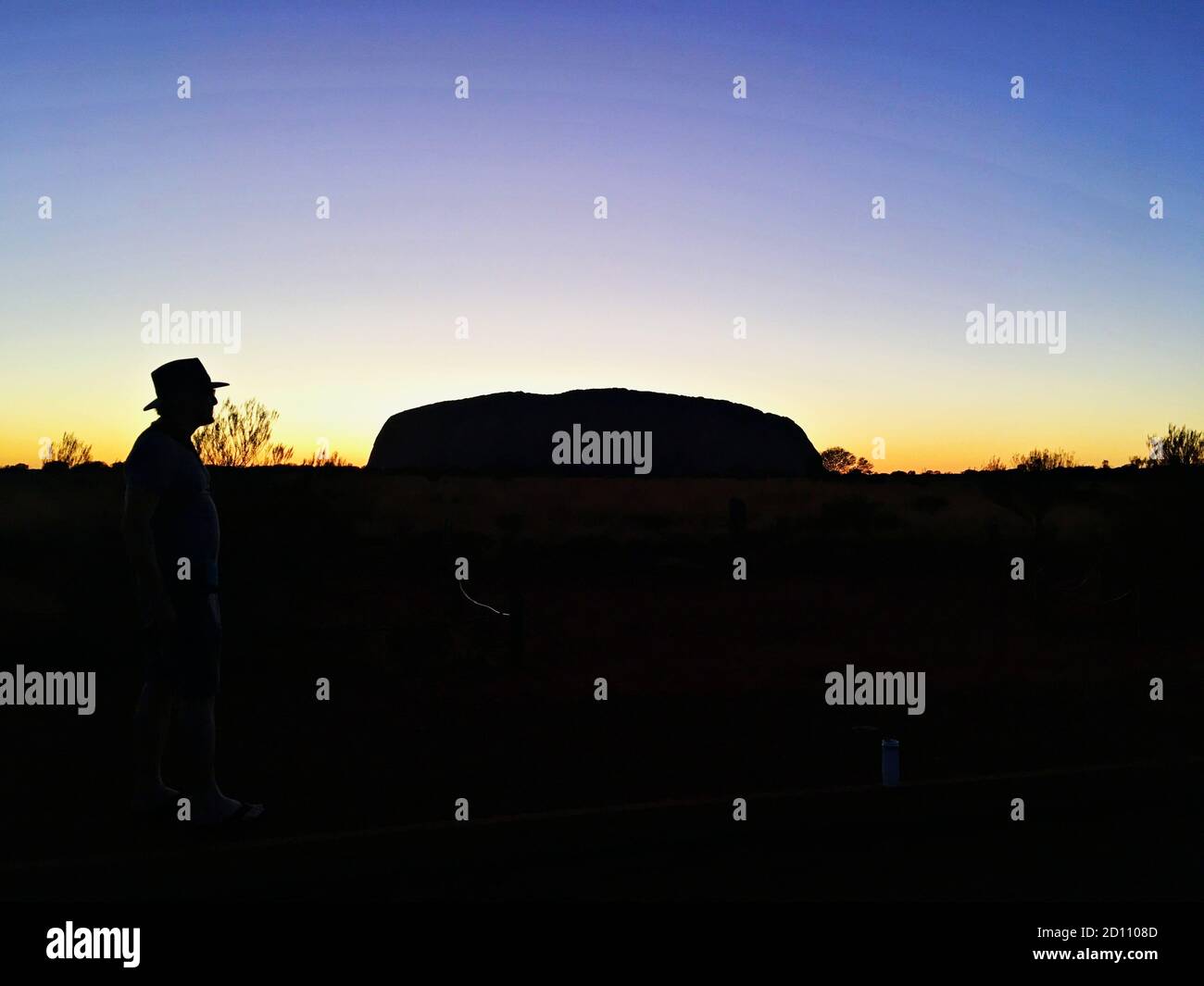 Sunrise in australian outback Stock Photo - Alamy