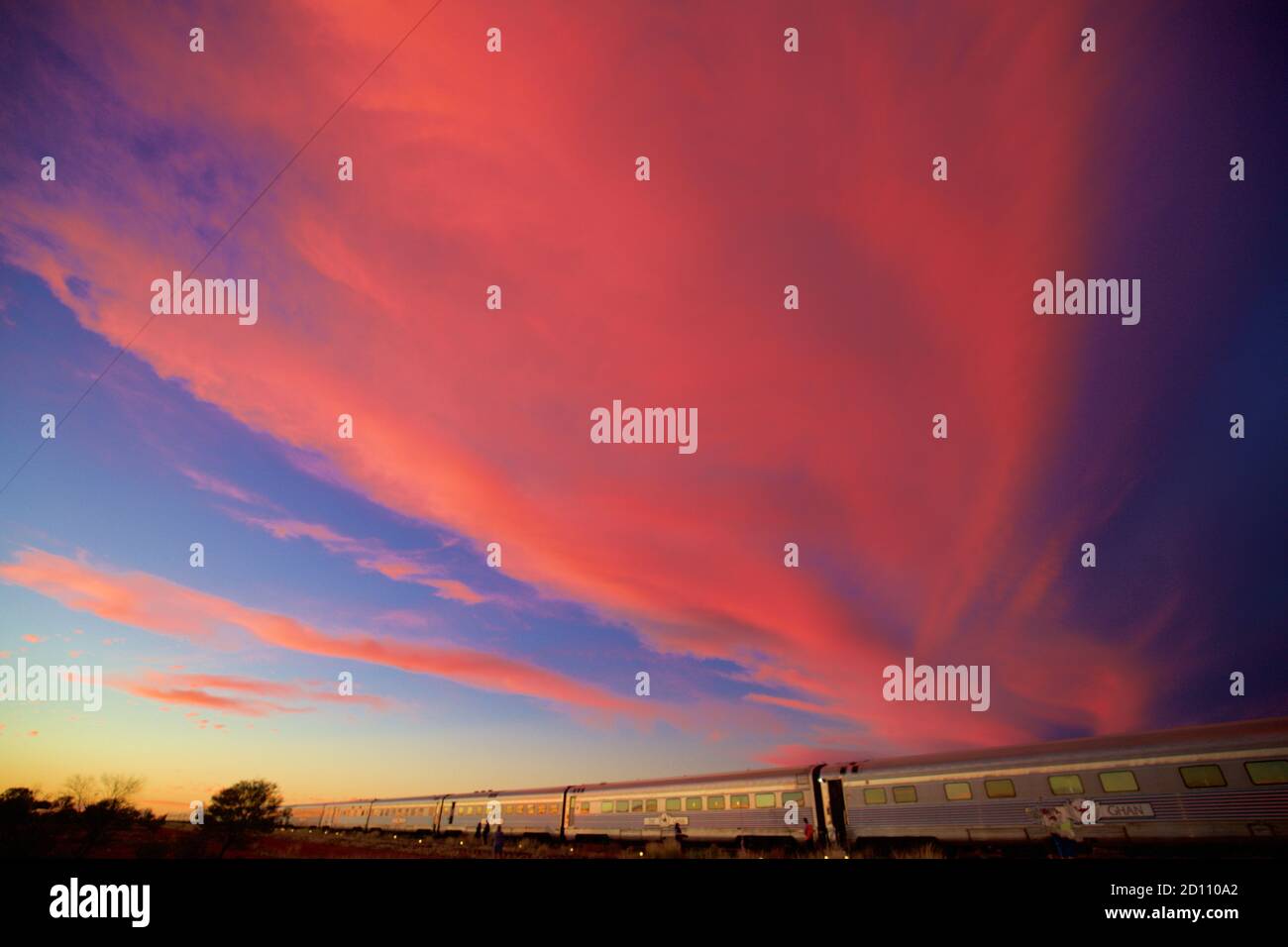 Sunrise in australian outback Stock Photo - Alamy