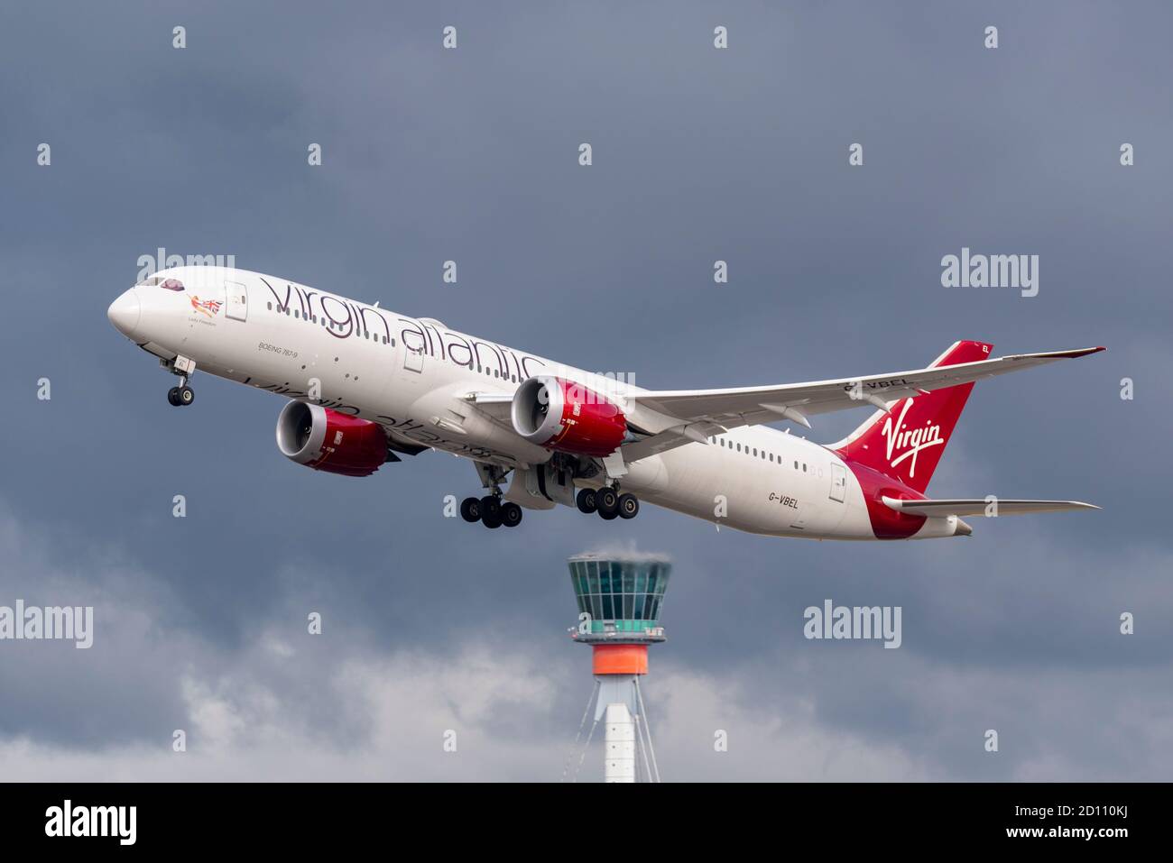 Virgin Atlantic Boeing 787 -9 Dreamliner jet airliner plane taking off ...