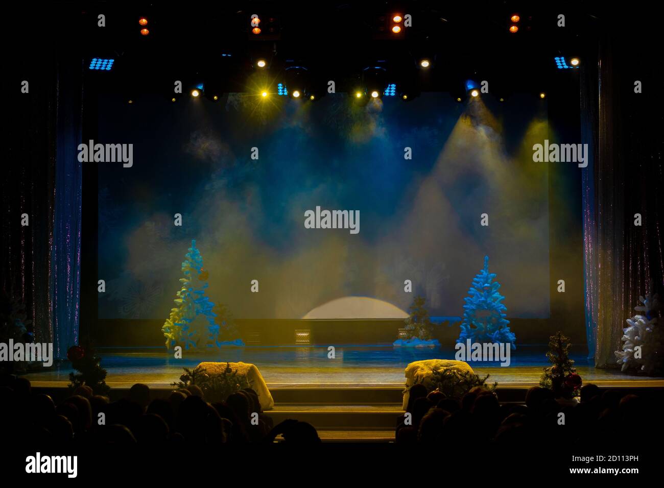 The Night Before Christmas Scene High Resolution Stock Photography and ...