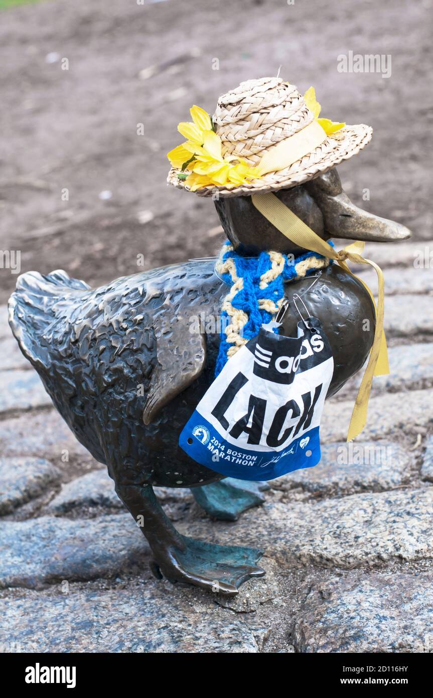Metal sculpture of the duckling at Boston Commons Stock Photo - Alamy