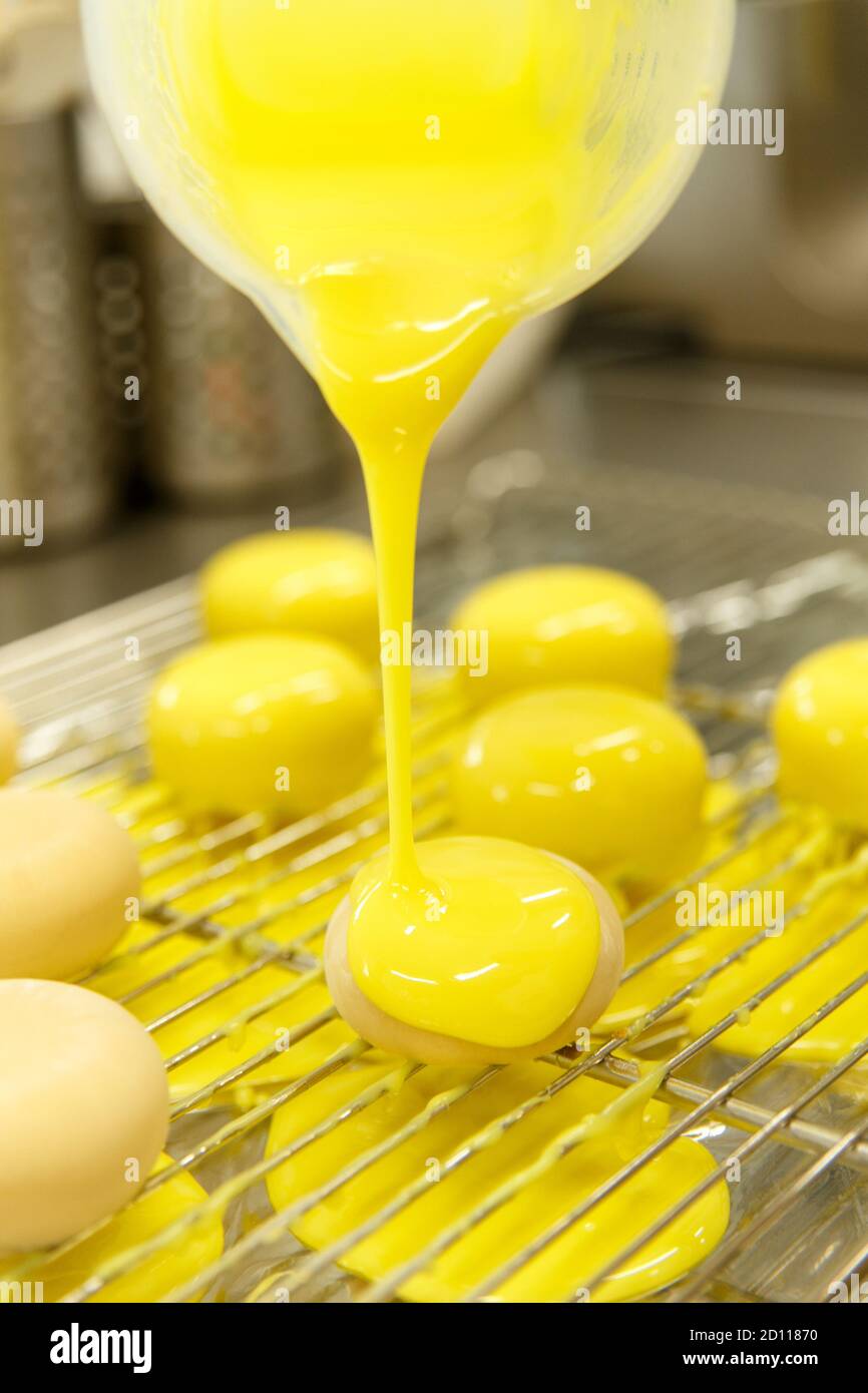 Decorates mirror hi-res stock photography and images - Alamy