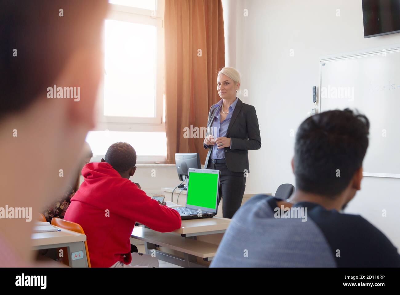 Female audience during lecture attractive hi-res stock photography and ...