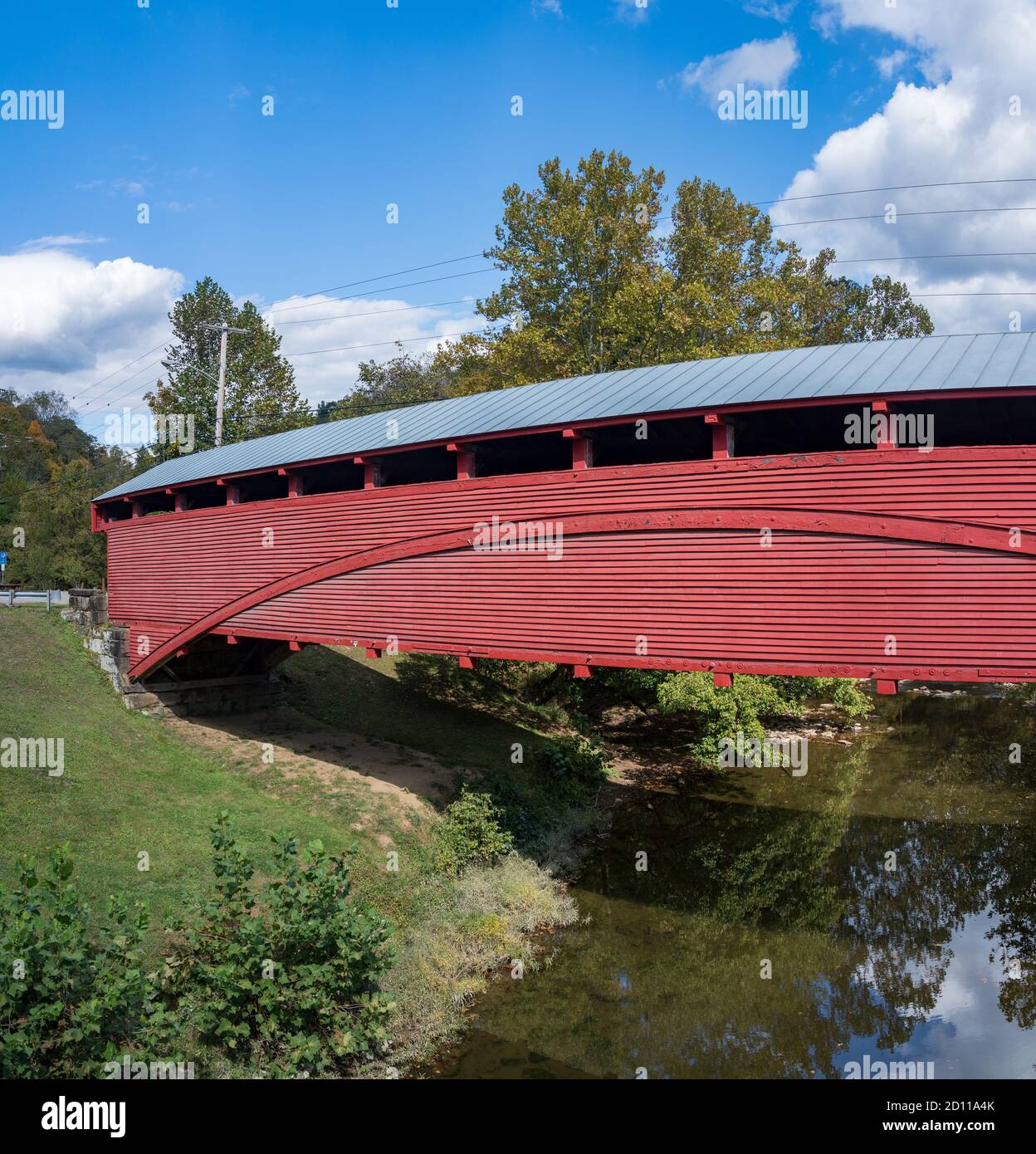 Long truss hi-res stock photography and images - Alamy
