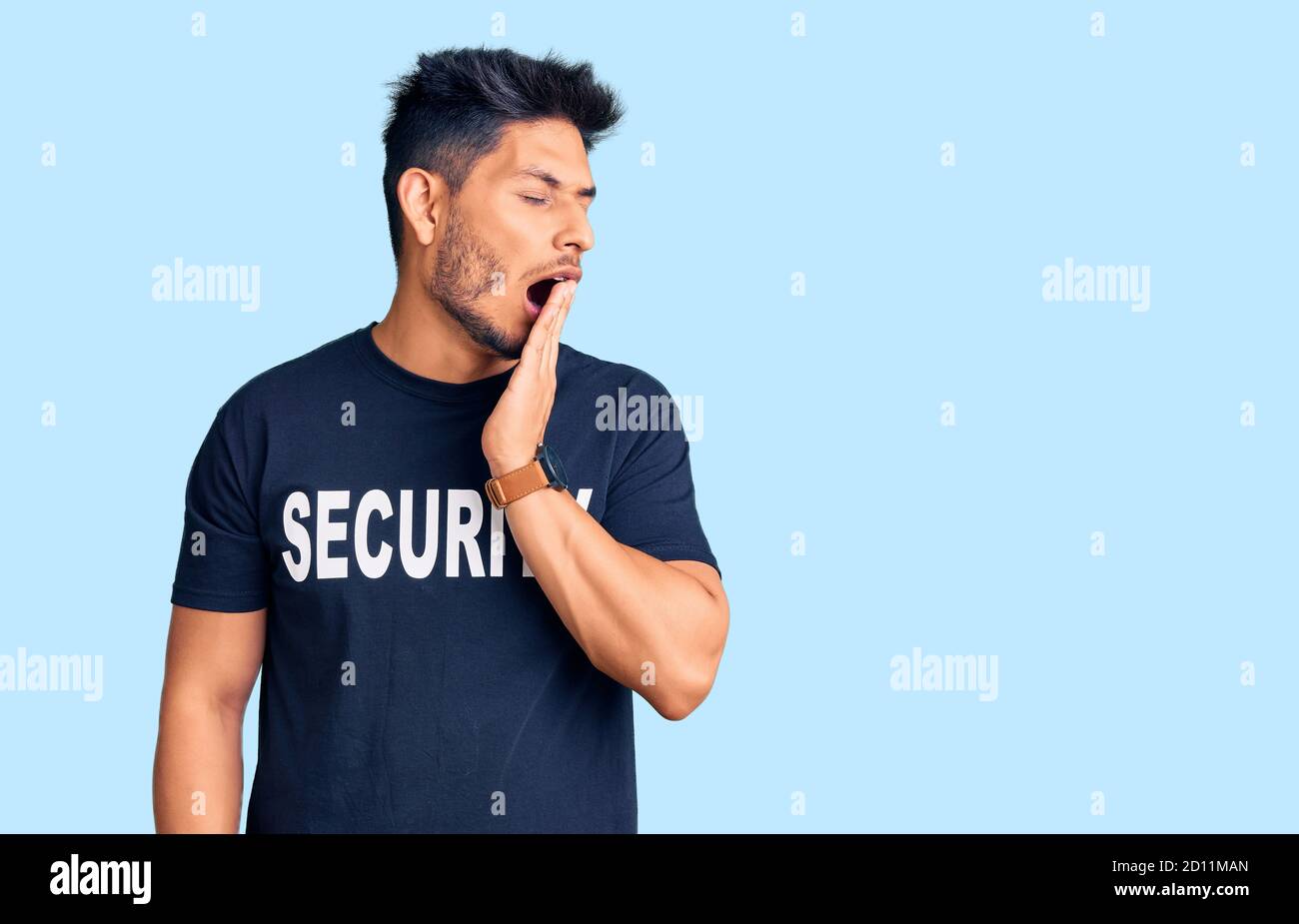 Bored security guard hi-res stock photography and images - Alamy