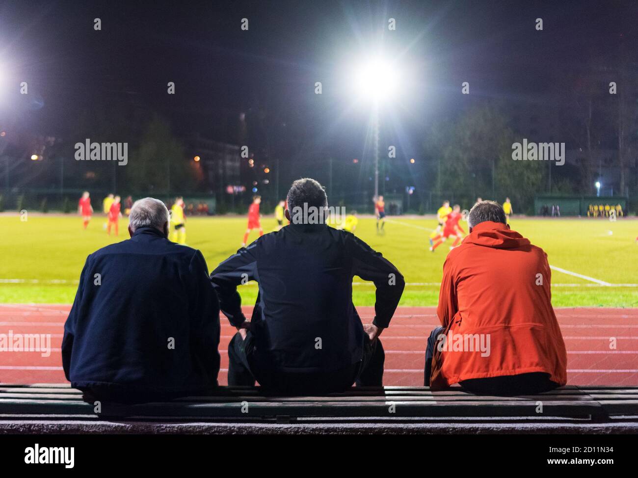 Football match at night hi-res stock photography and images - Alamy