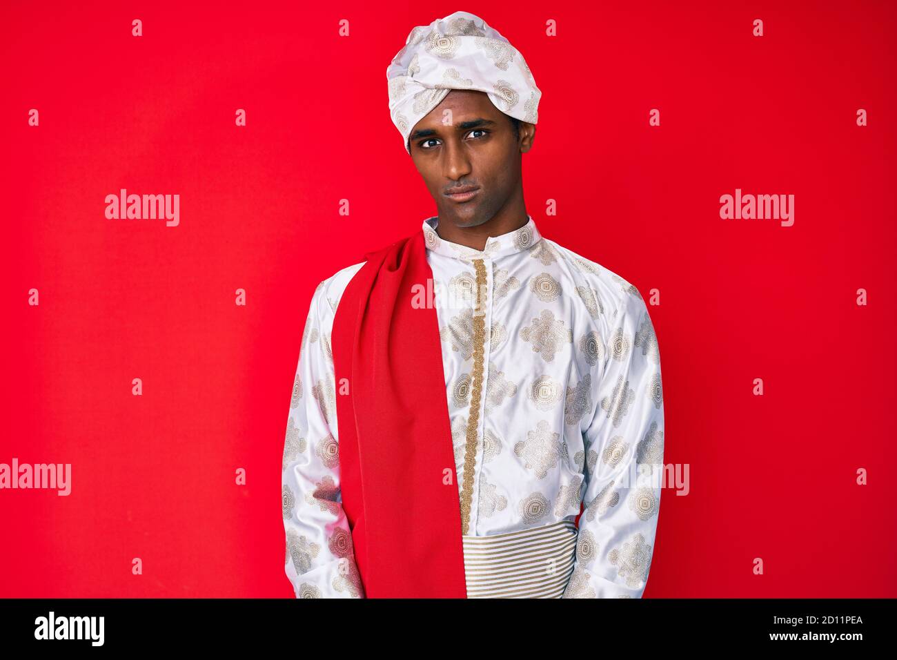 India person face frown hi-res stock photography and images - Alamy