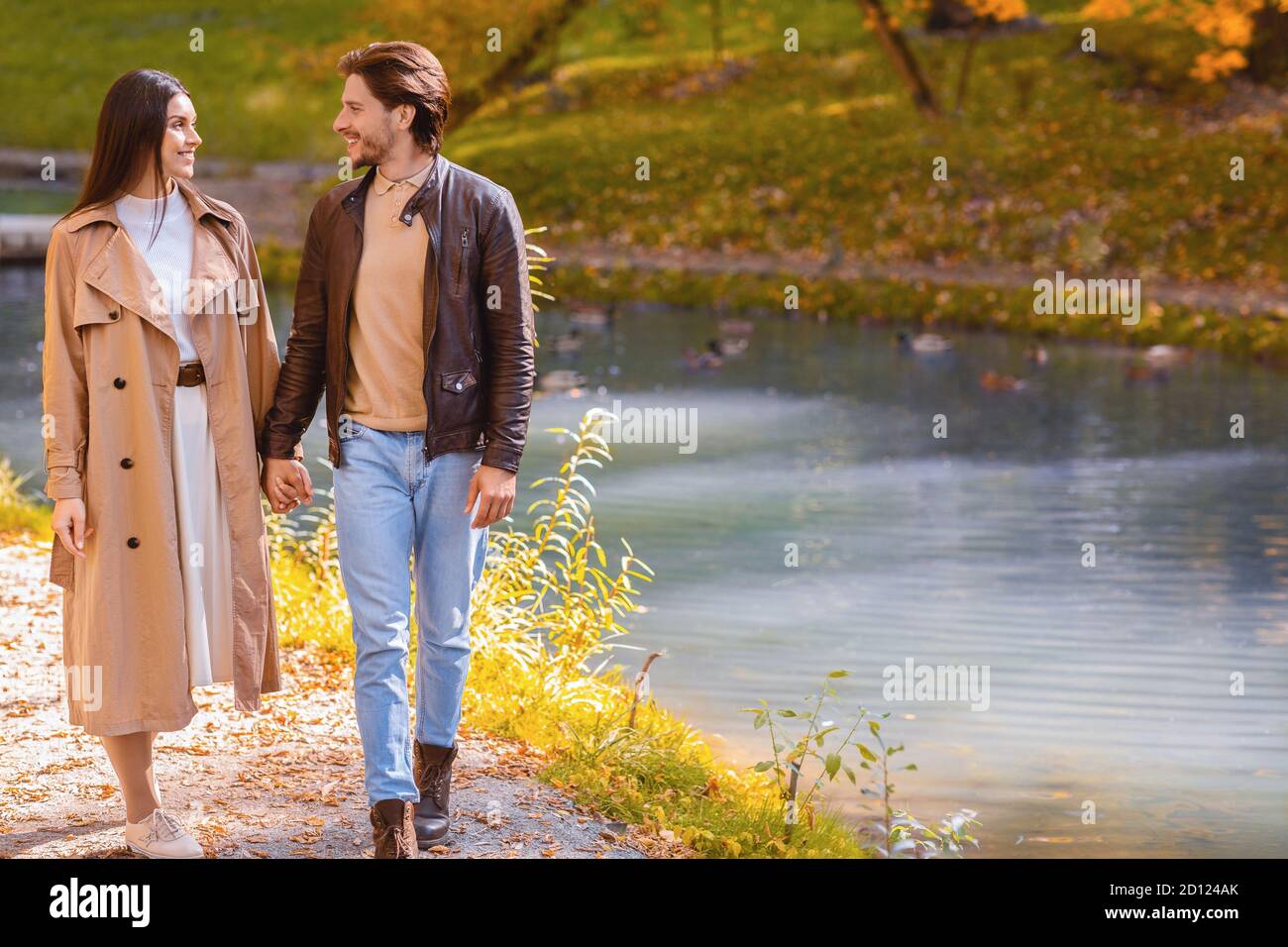 Walking next to river hi-res stock photography and images - Alamy