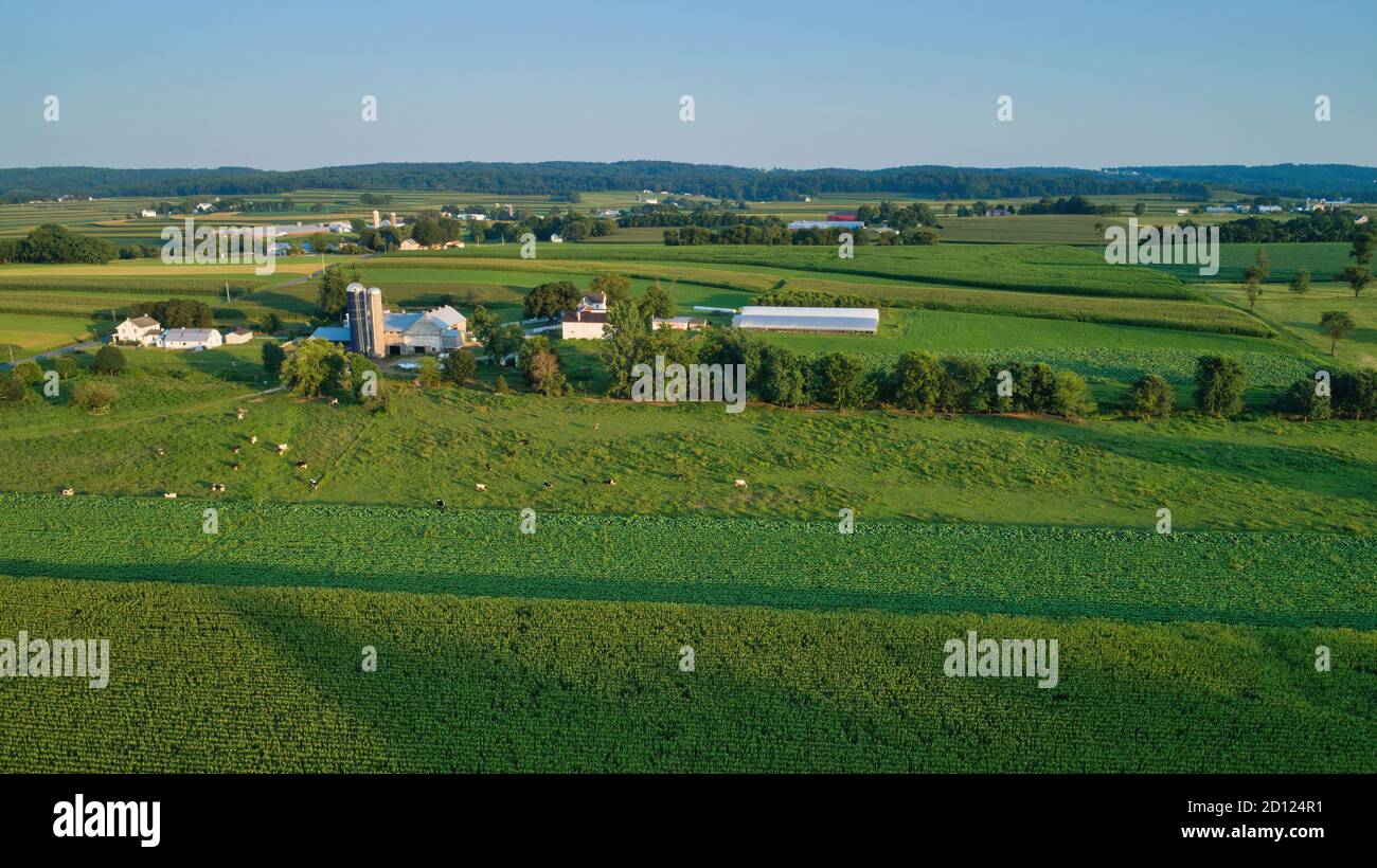 Aerial farm lands hi-res stock photography and images - Alamy