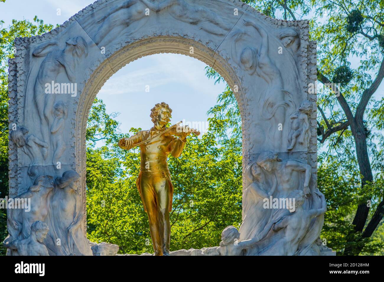 The golden statue of Johann Strauss in Vienna, Austria Stock Photo - Alamy