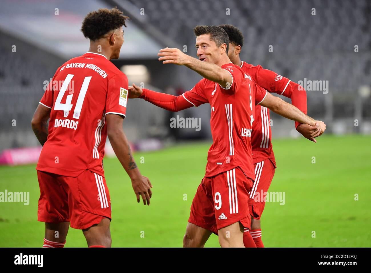 Footballer chris richards hi-res stock photography and images - Alamy