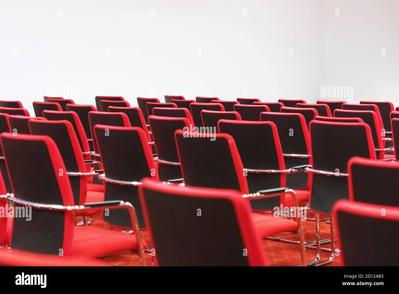 Hotel hall red carpet inside hi-res stock photography and images - Alamy