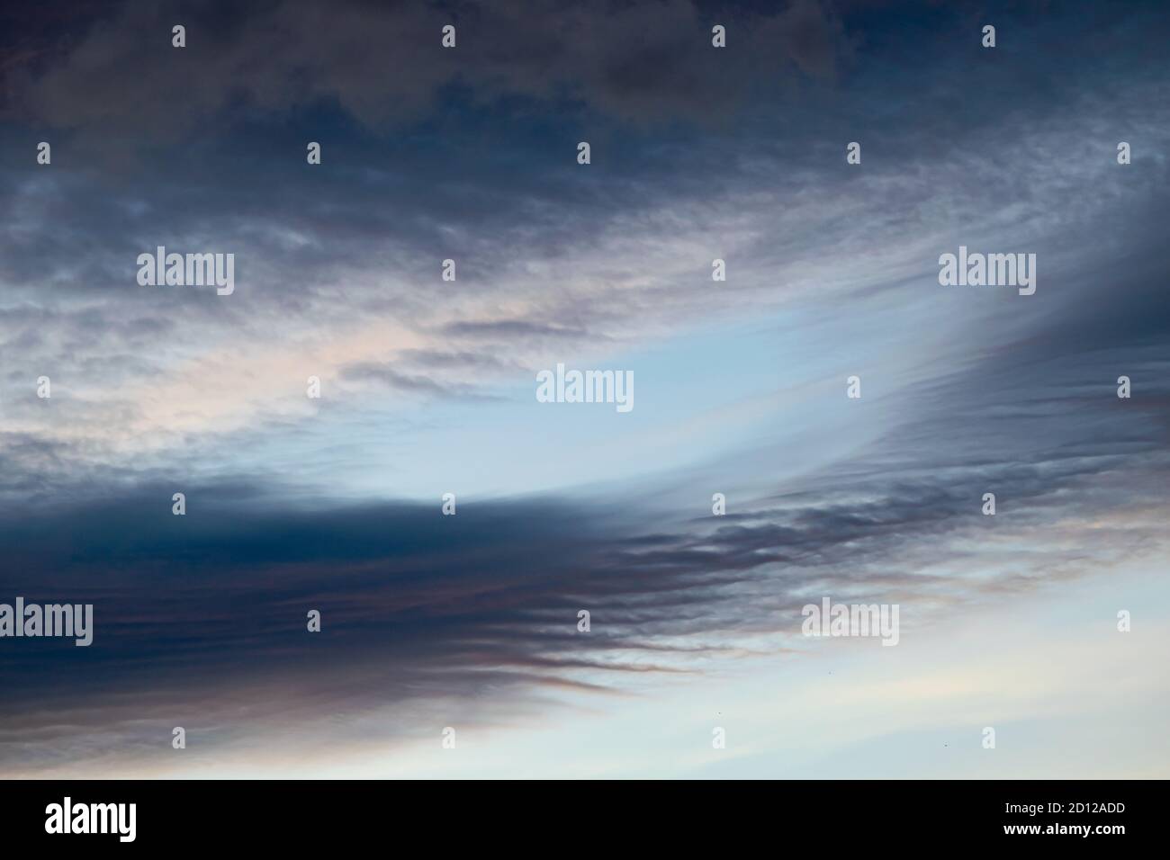 Swooping view hi-res stock photography and images - Alamy