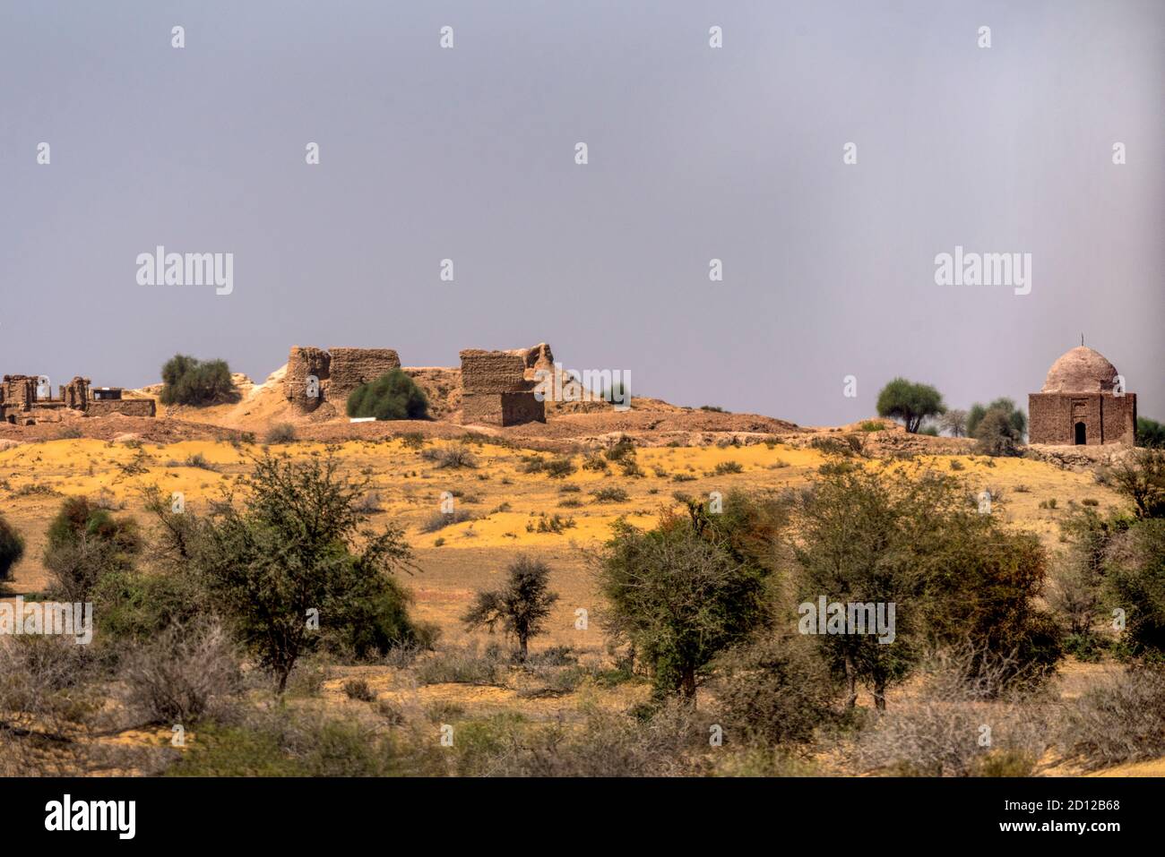 Marot fort Bahawalpur, Punjab Pakistan Stock Photo - Alamy