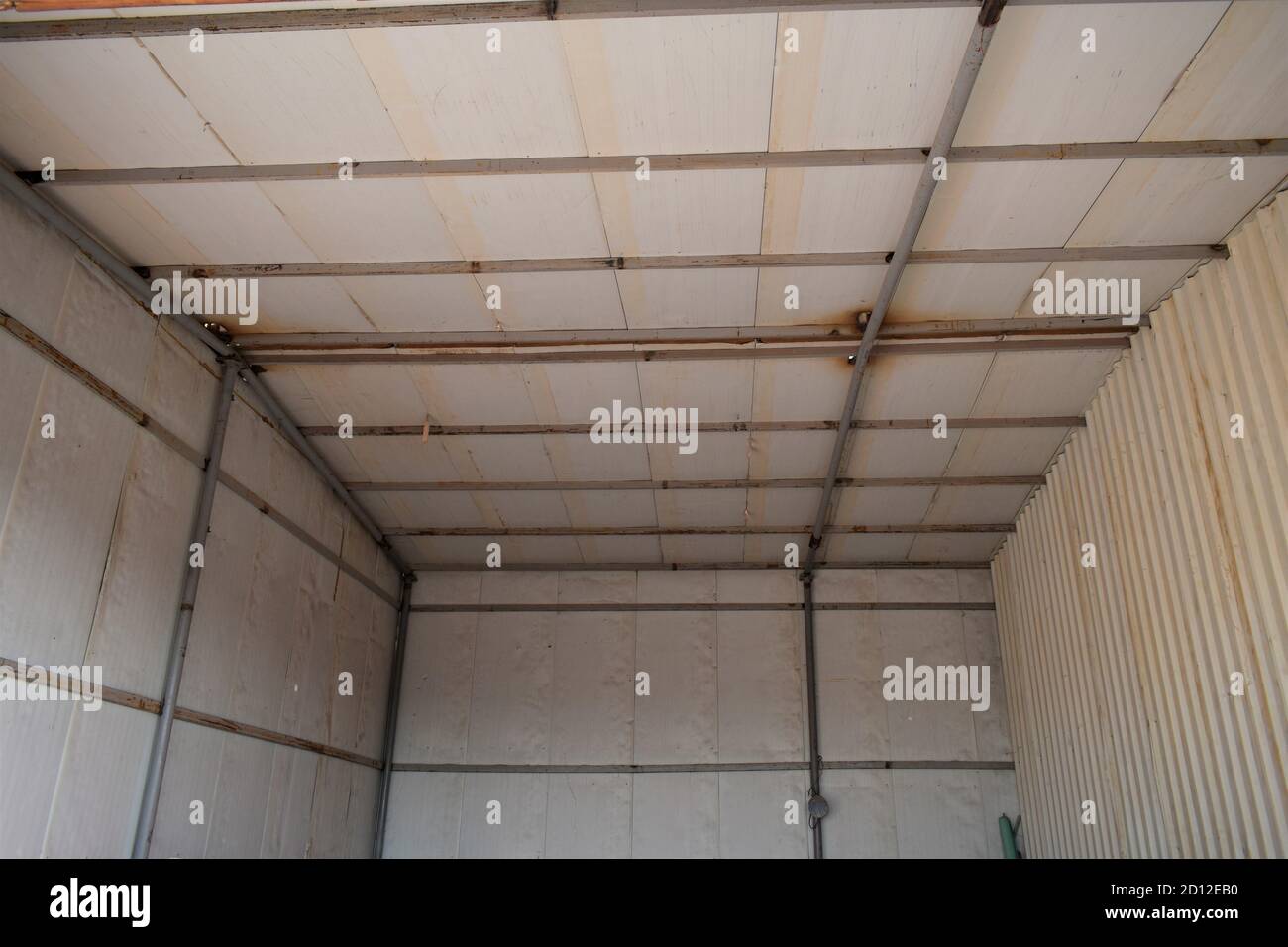 Sandwich panel ceiling hi-res stock photography and images - Alamy