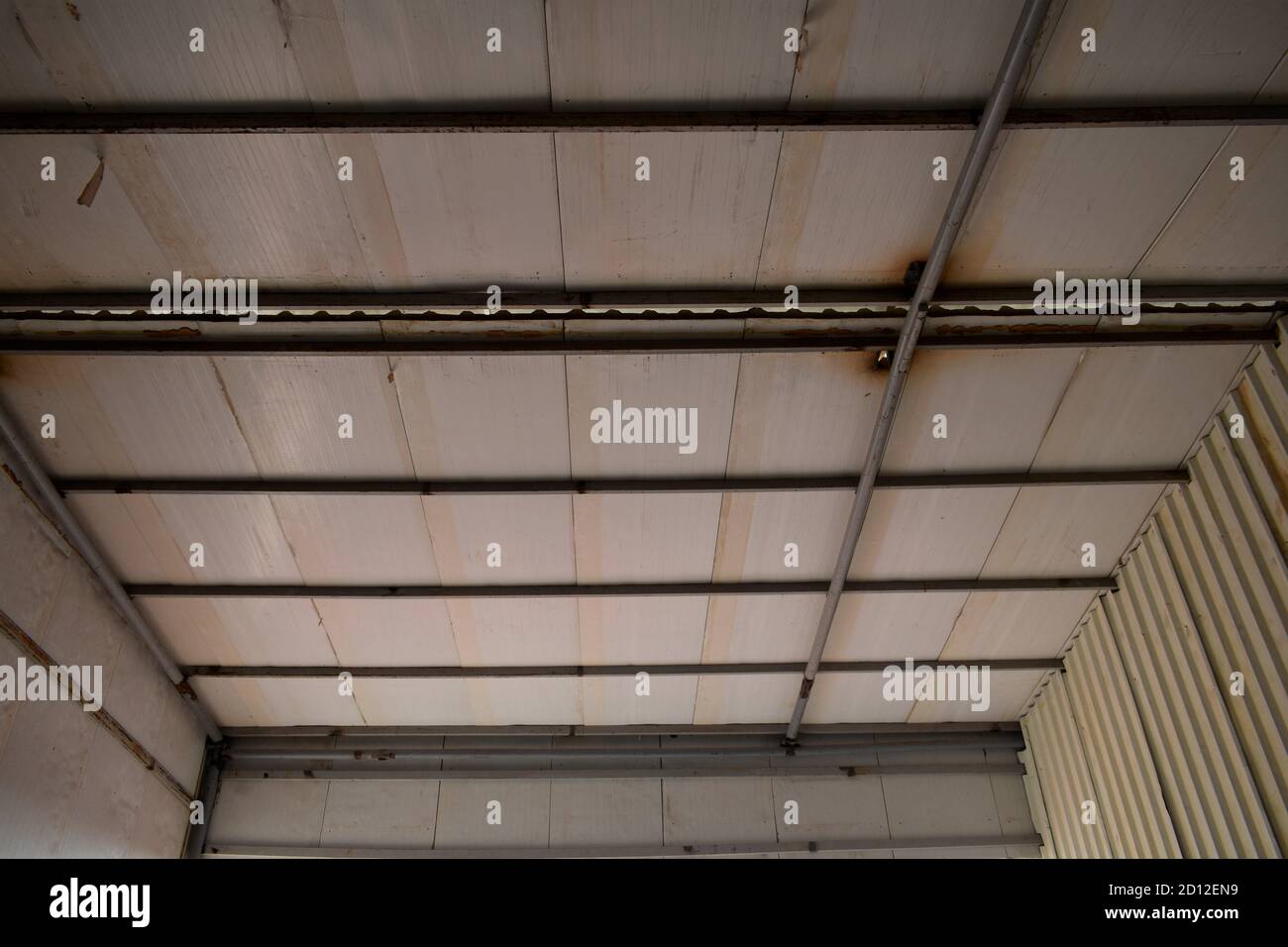 Sandwich panel ceiling hi-res stock photography and images - Alamy