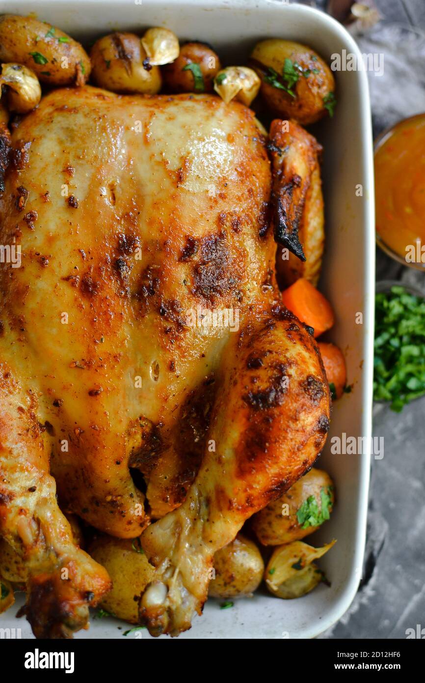 Grey chicken hi-res stock photography and images - Alamy