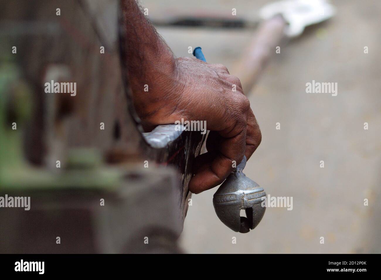 Hand rickshaw hi-res stock photography and images - Alamy