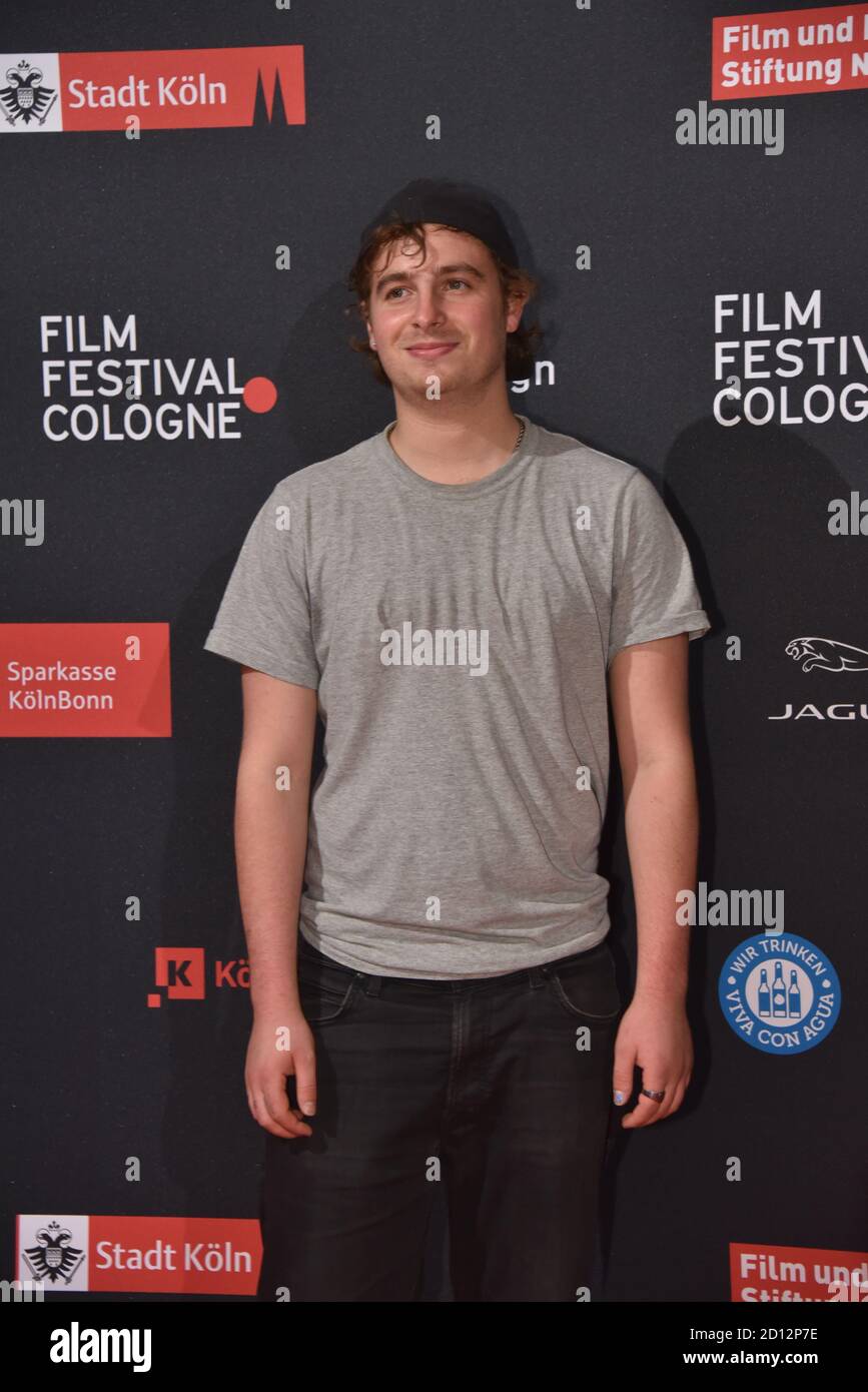 03 October 2020, North Rhine-Westphalia, Cologne: The actor Matti ...