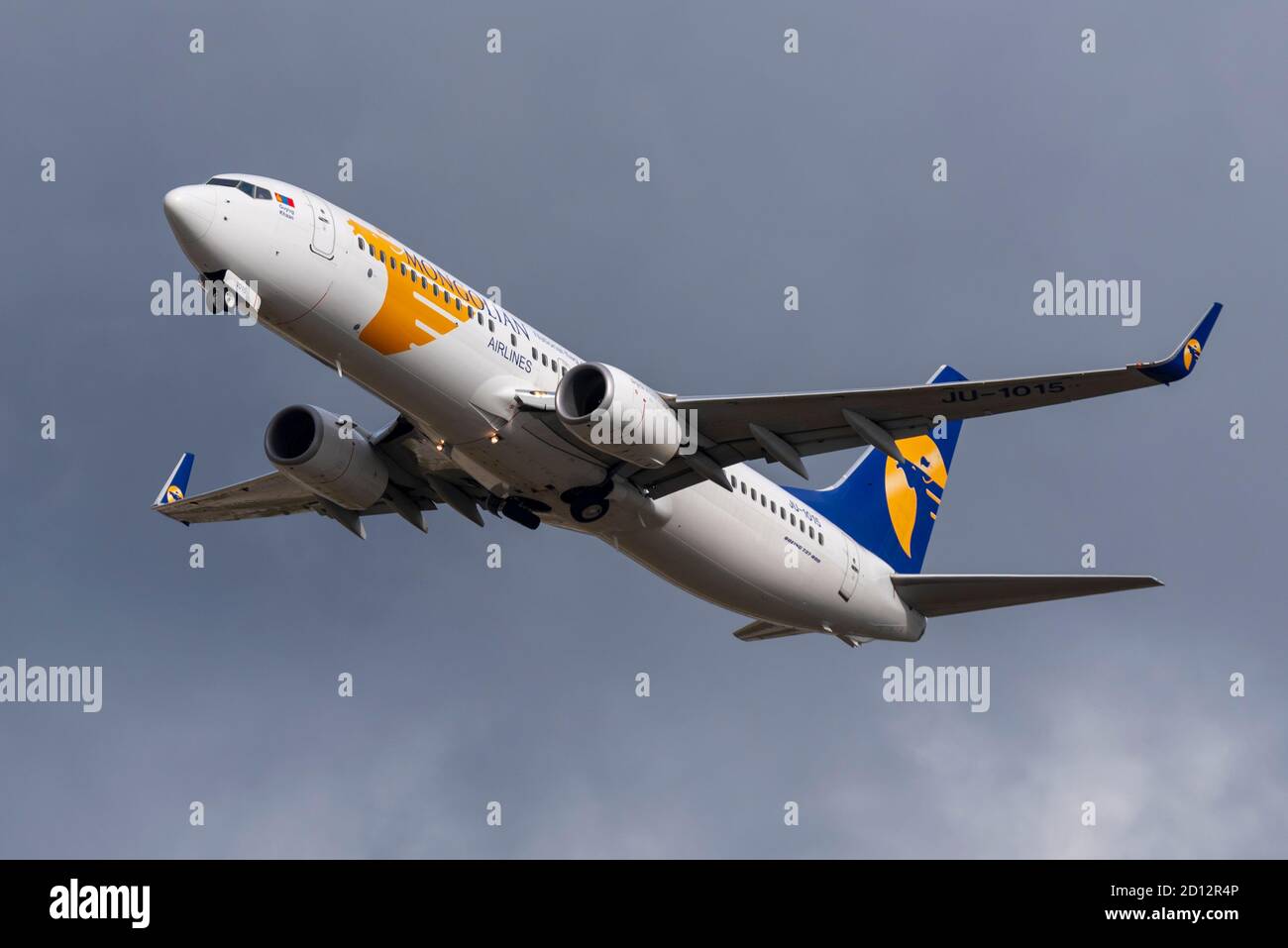 Miat mongolian plane hi-res stock photography and images - Alamy
