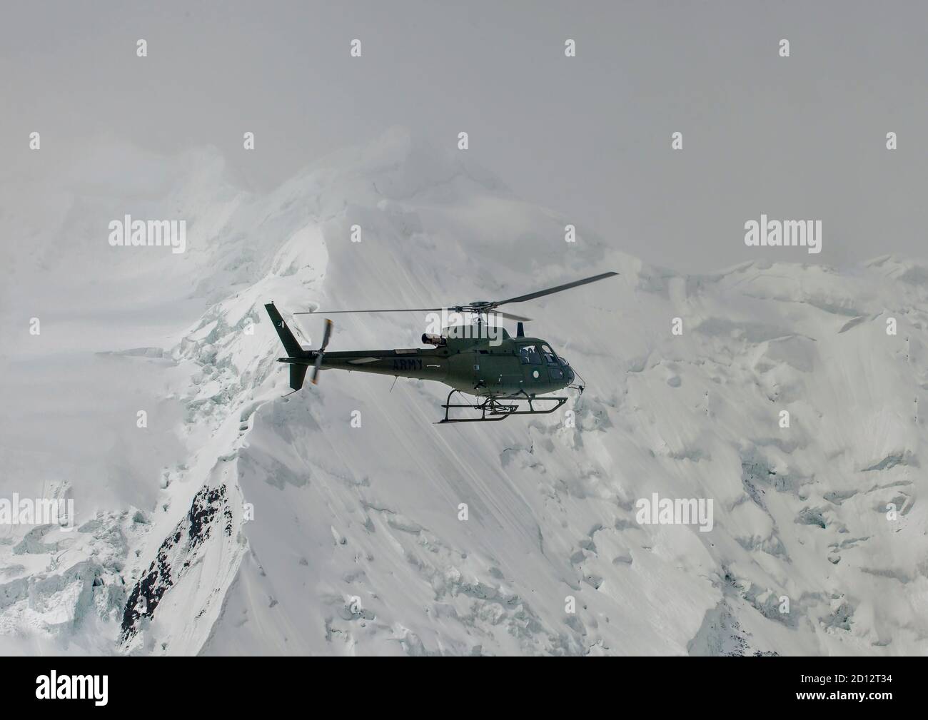 glaciers in Karakorum range in k2 trek baltoro gilgit baltistan ...