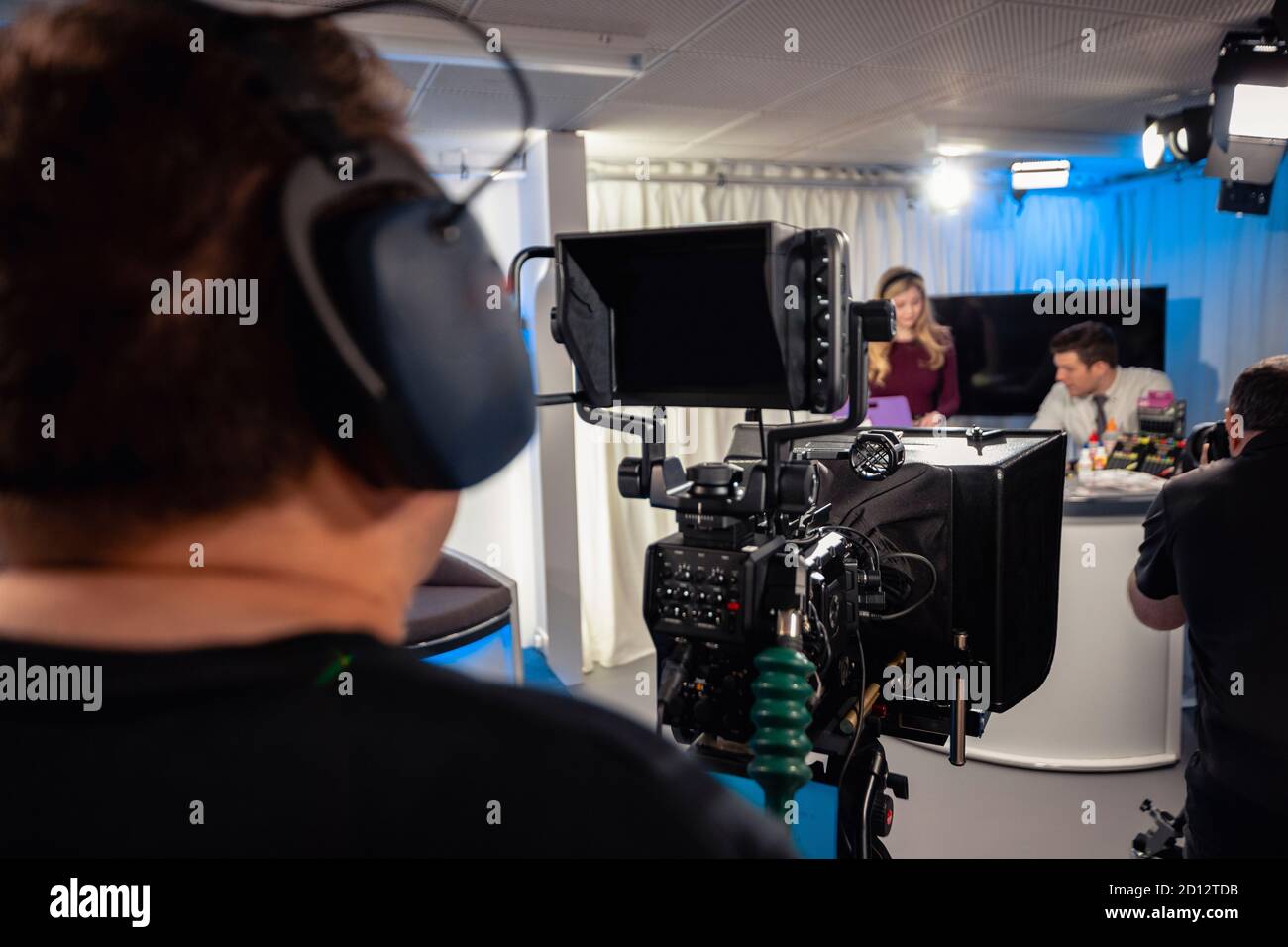 Behind the scenes filming in a studio hi-res stock photography and ...