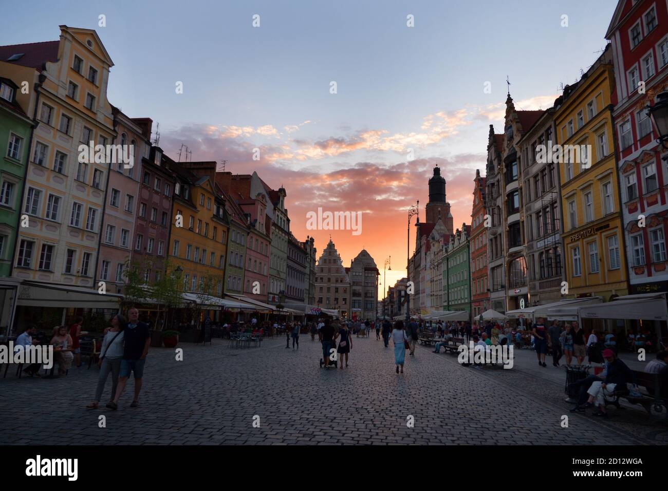 View of Market Square in the old city of Wroclaw (Breslavia), Poland ...