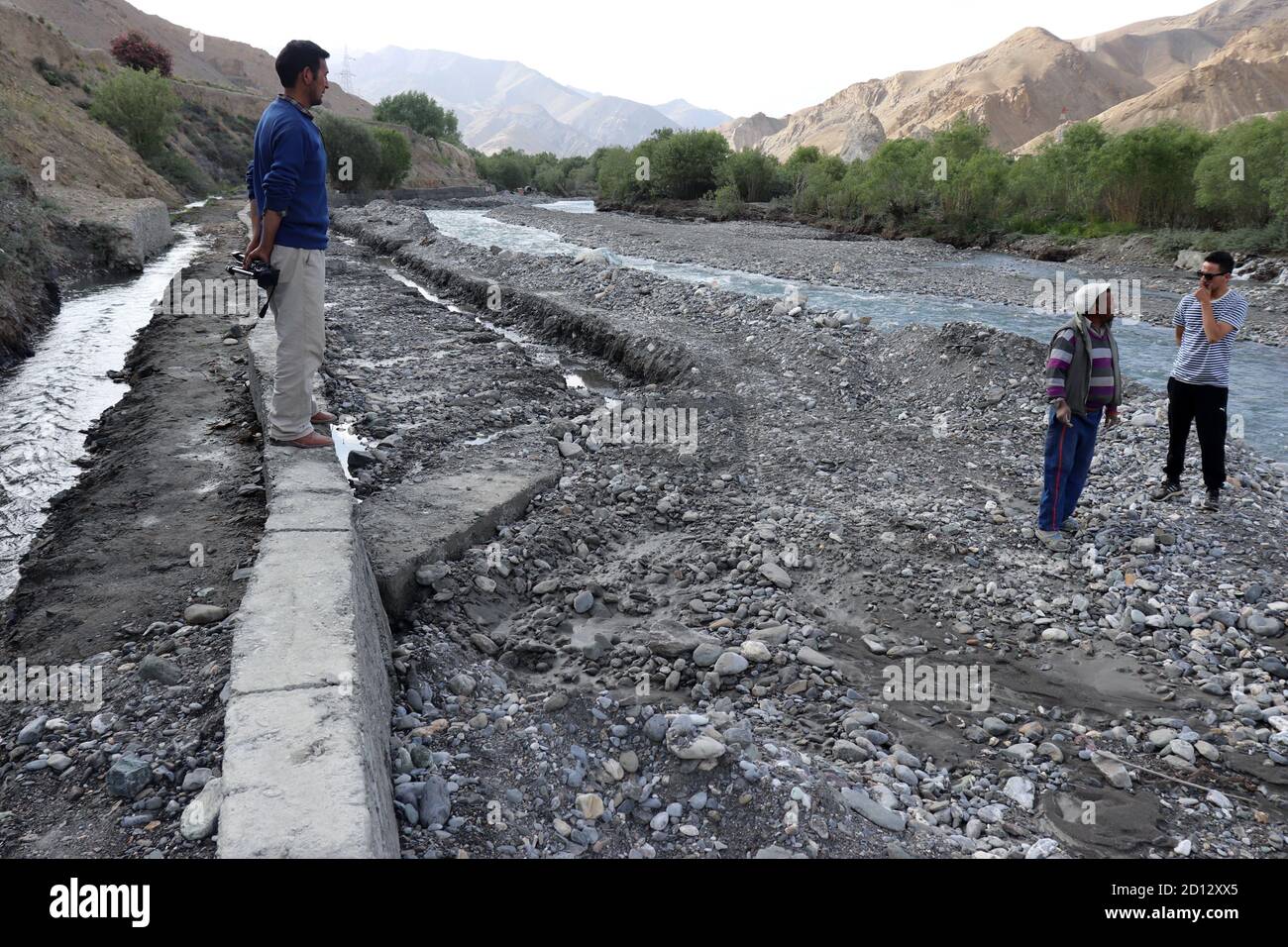 Beautiful valley of hilly area and mountains in india. Beautiful ...