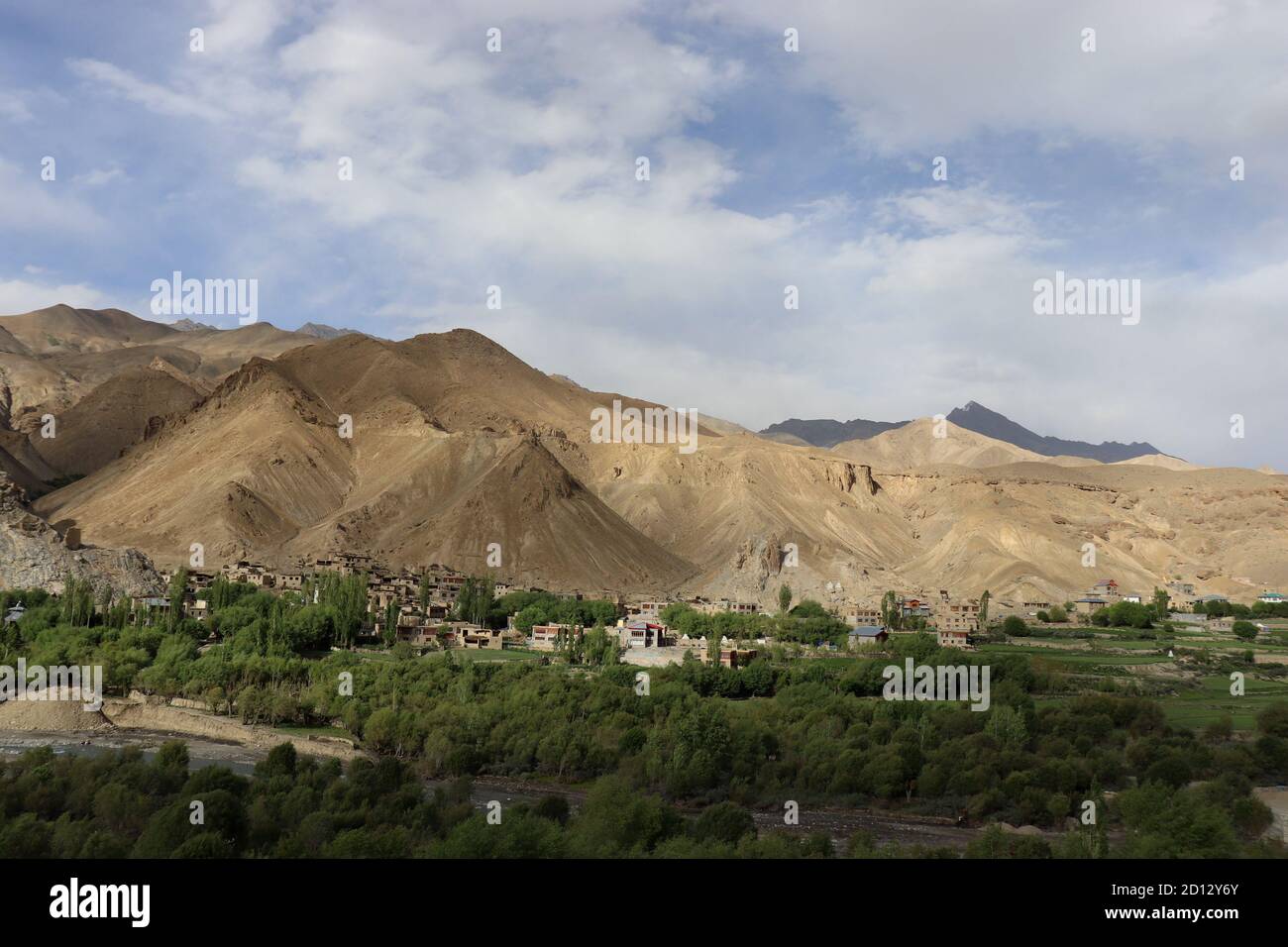 Beautiful valley of hilly area and mountains in india. Beautiful ...