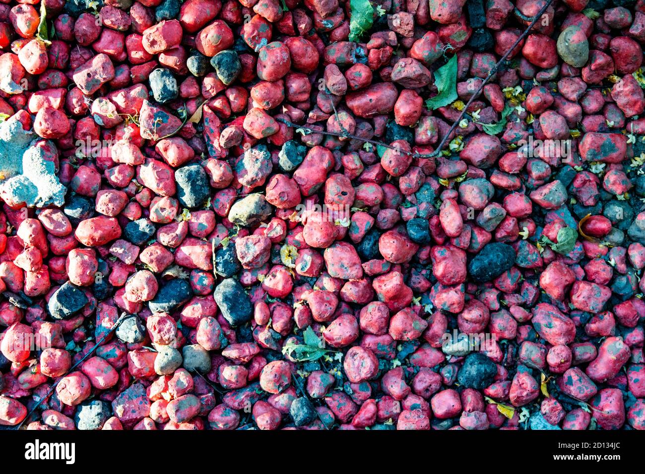 Lightweight expanded clay aggregate hi-res stock photography and images ...