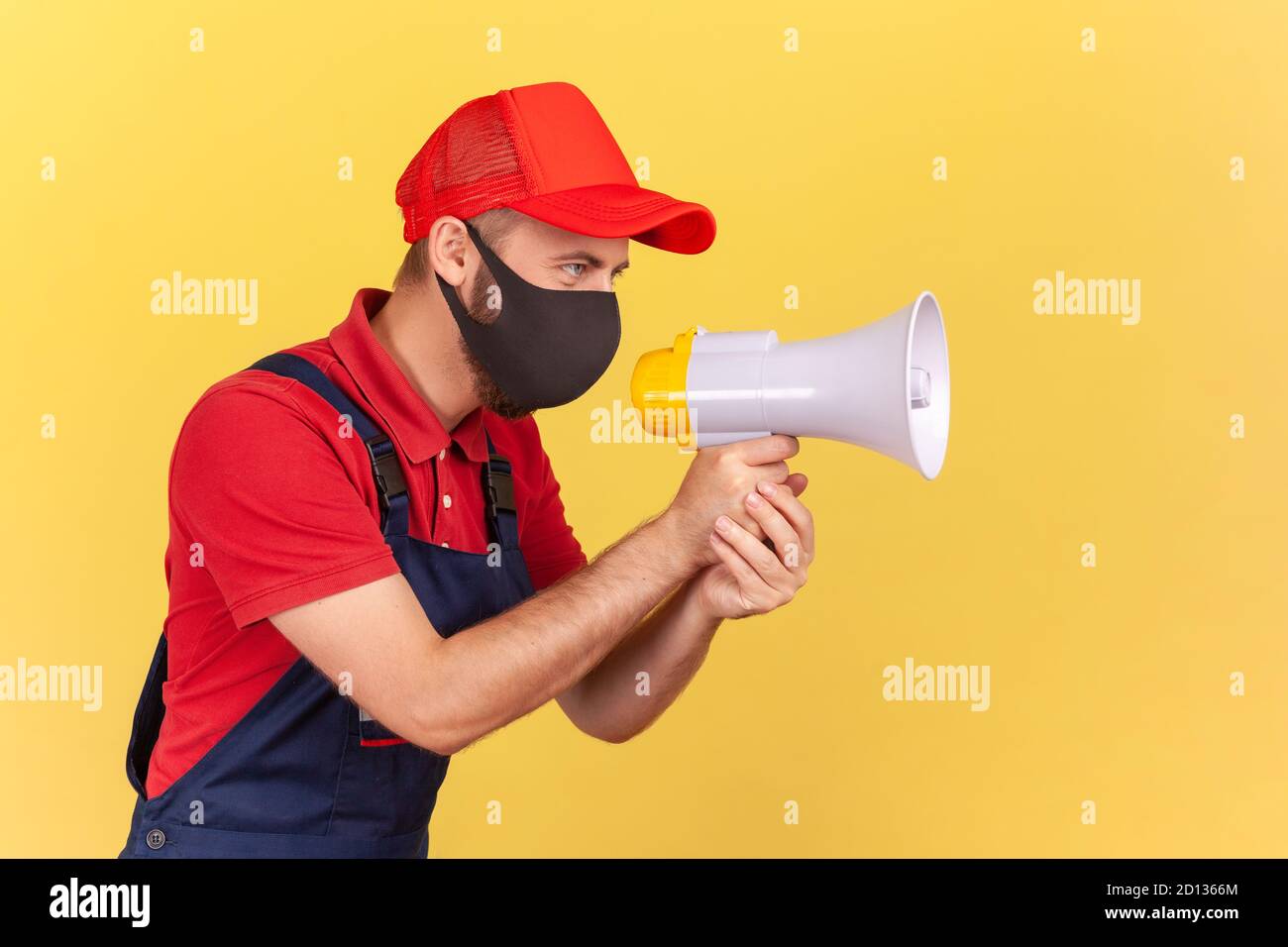 Distance warning assistant hi-res stock photography and images - Alamy