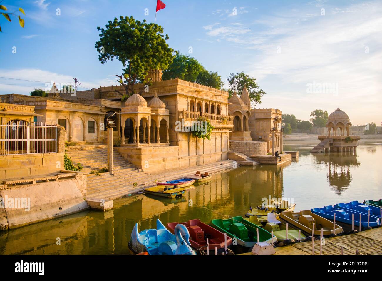 Gadsisar Sagar Lake in Jaisalmer Rajasthan, Beautiful view of Sunrise ...
