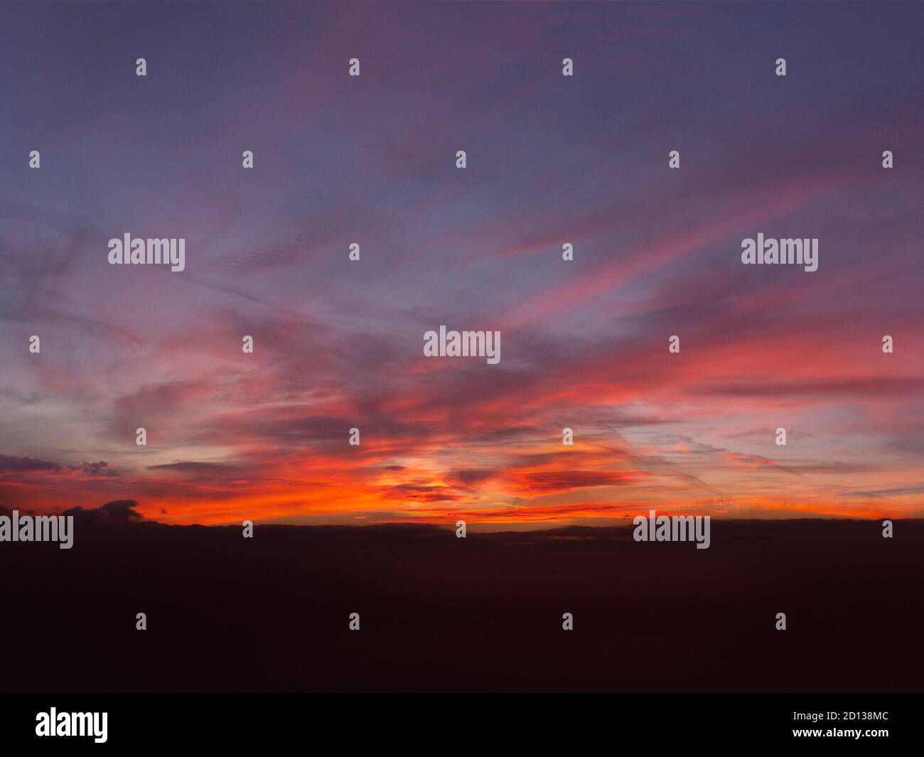 Drop replacement hi-res stock photography and images - Alamy