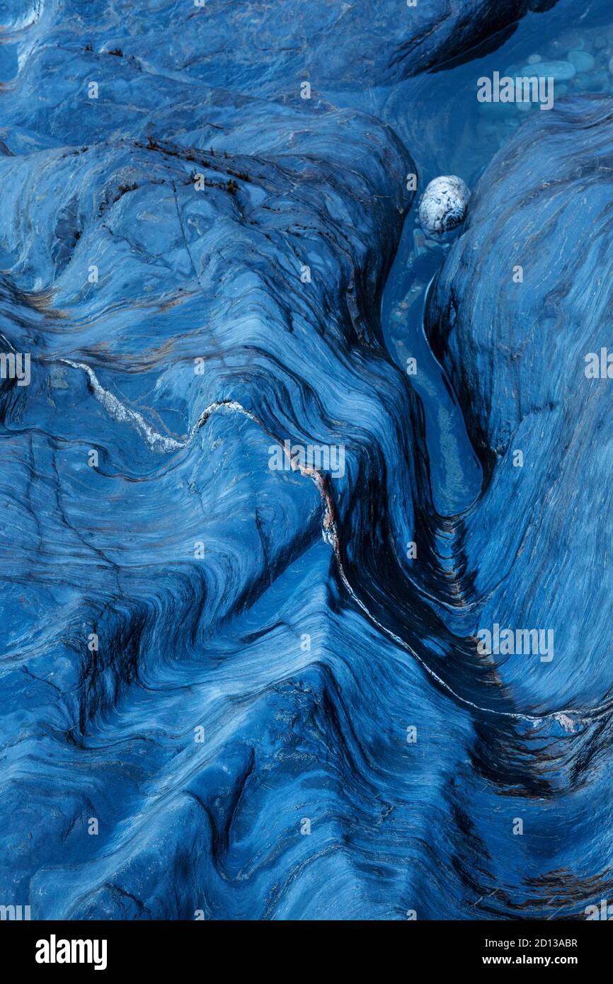 Coloured rock formations hi-res stock photography and images - Alamy