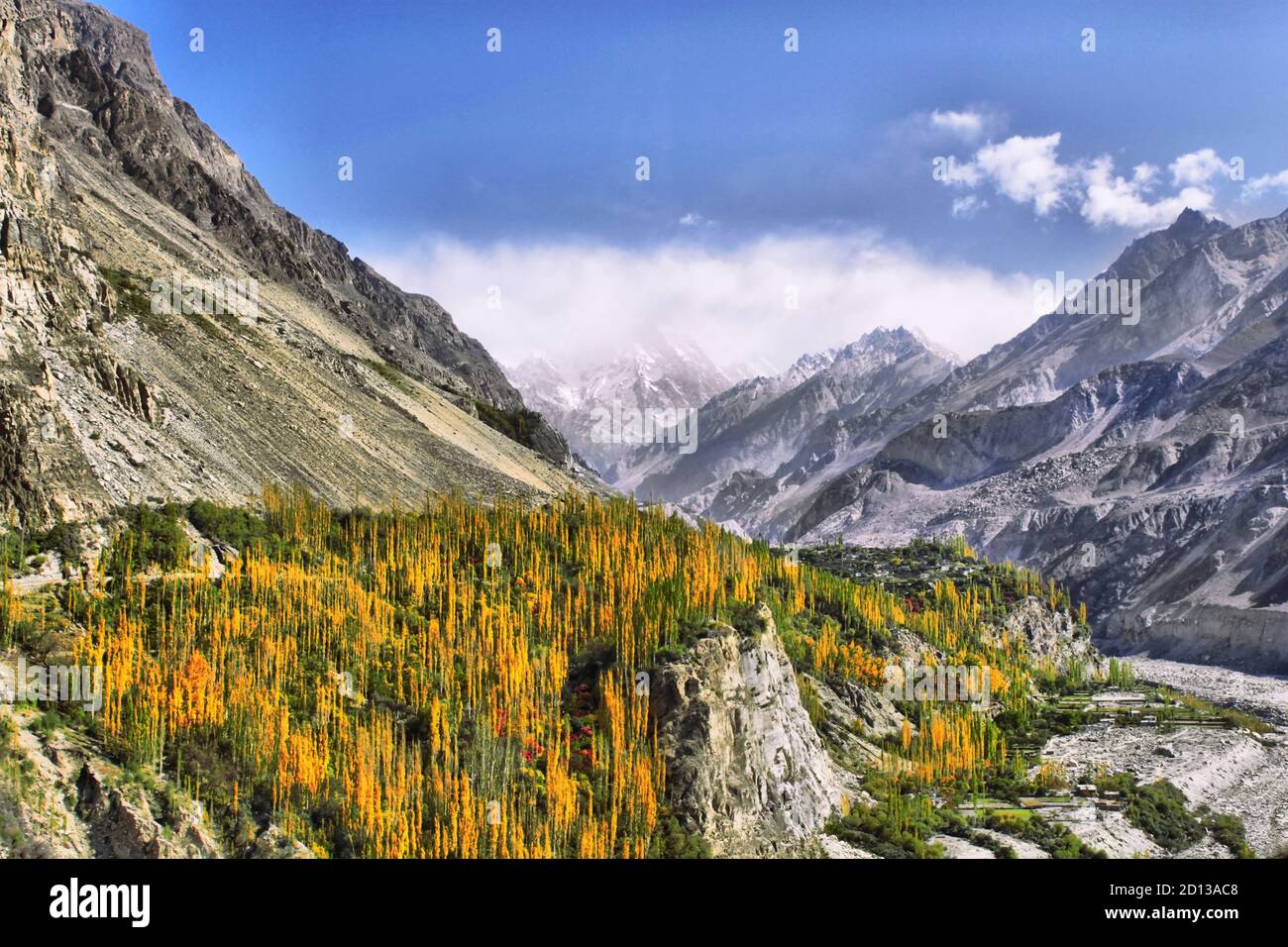 landscape photos of norhtern areas of gilgit baltistan in autumn season ...