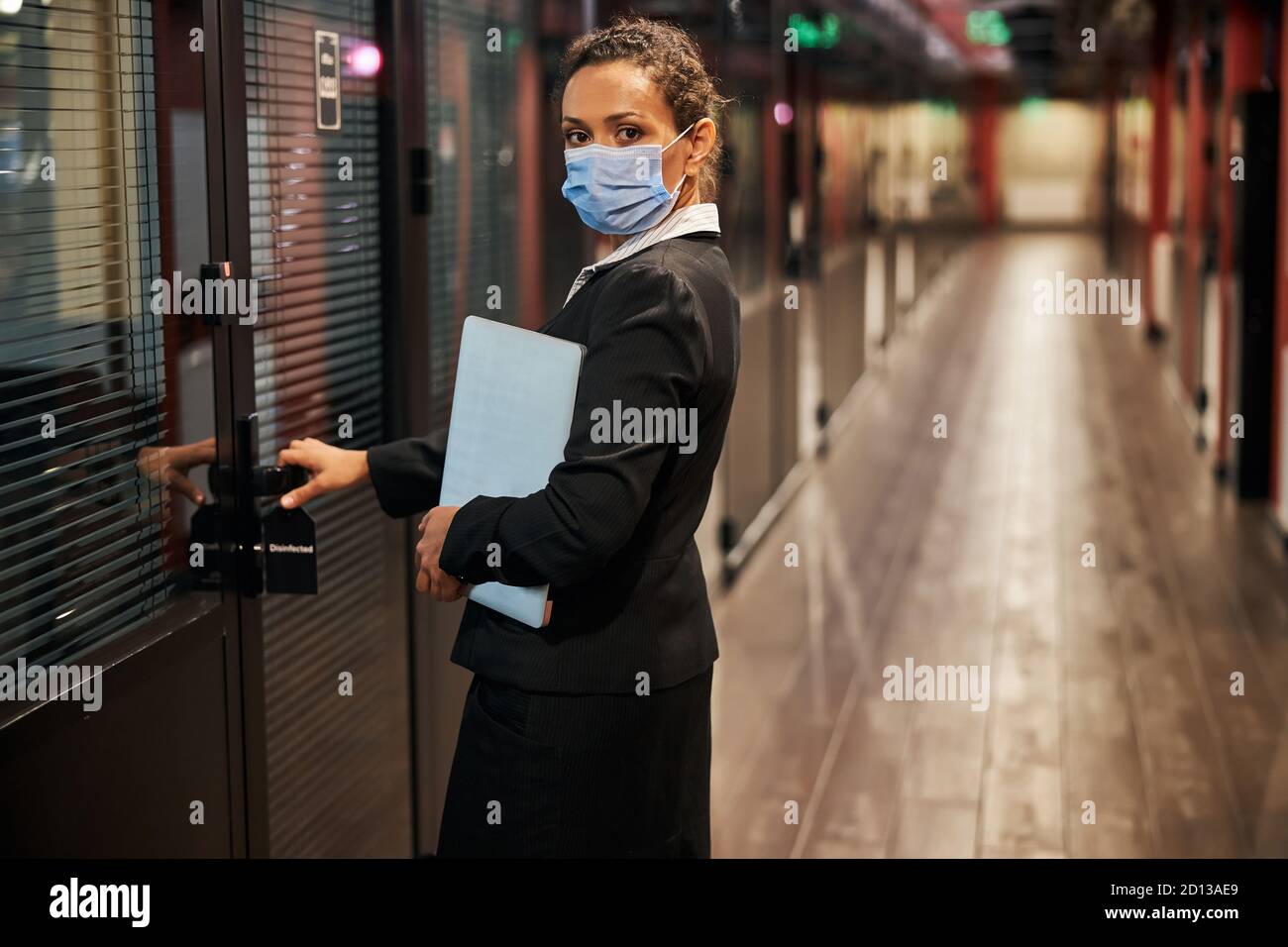 Portrait of cute woman that looking at camera Stock Photo - Alamy