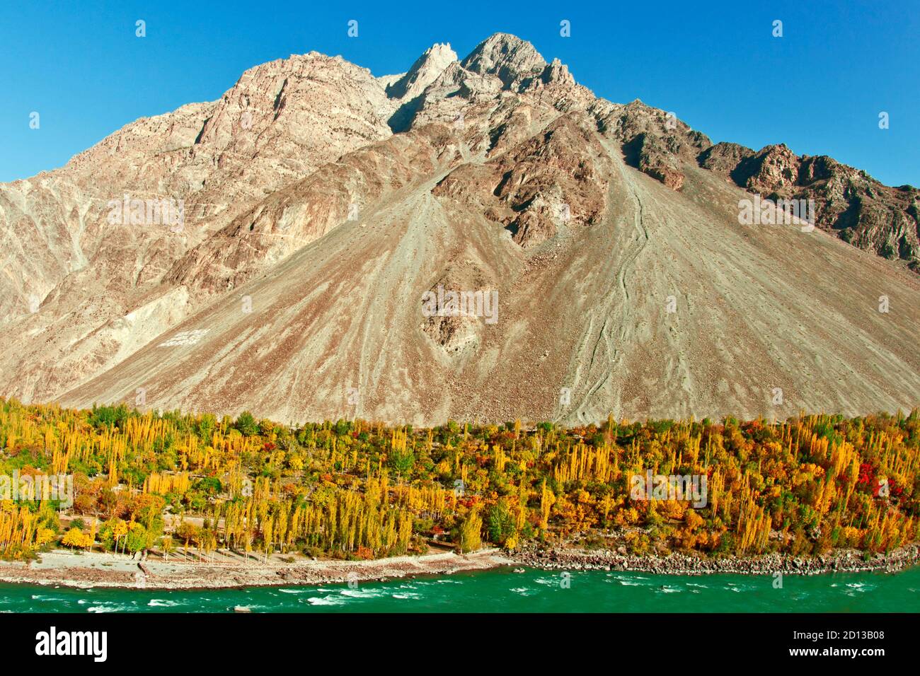 landscape photos of norhtern areas of gilgit baltistan in autumn season ...