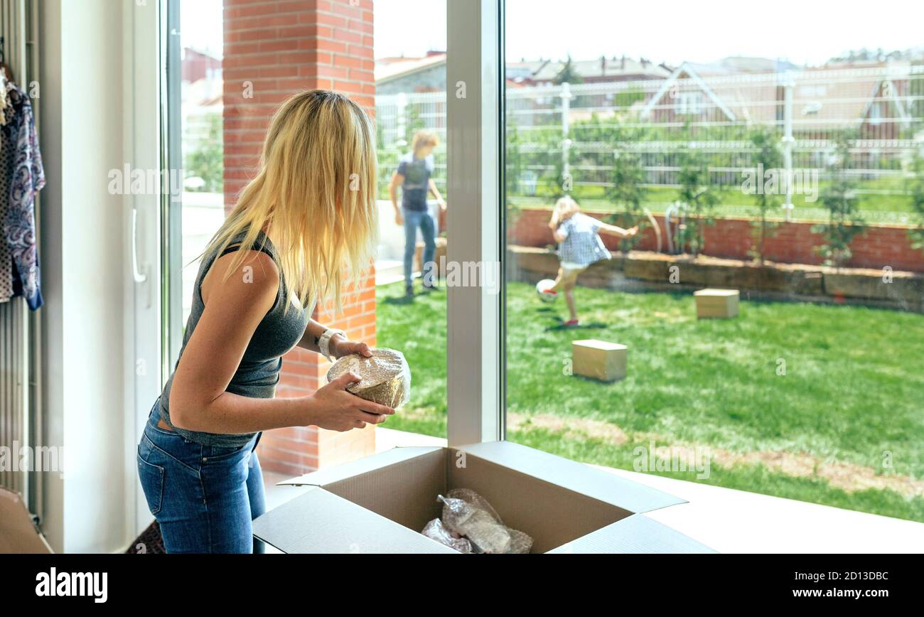 Woman boxes hi-res stock photography and images - Alamy