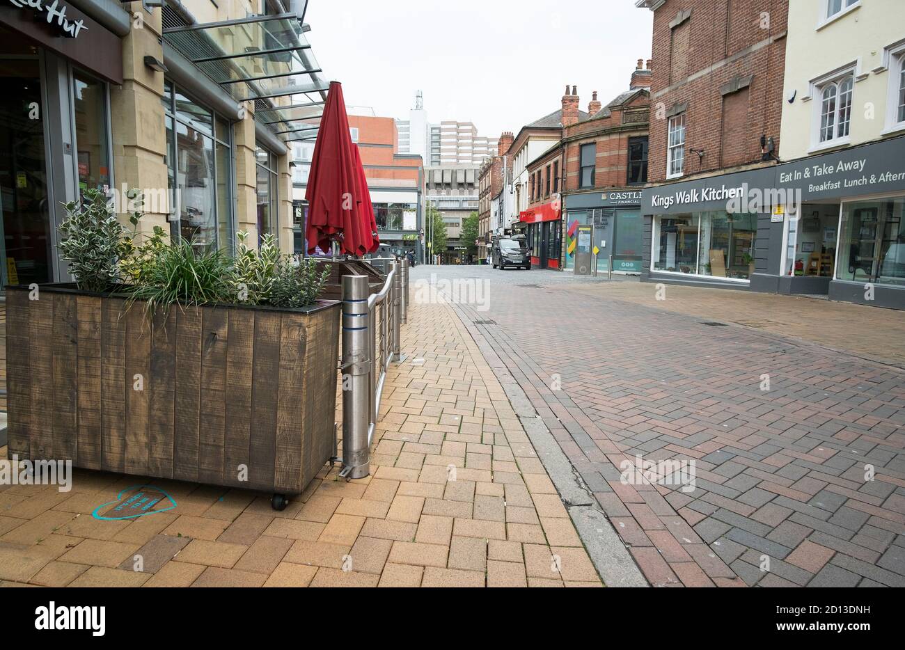 City center pedestrian walkway Stock Photo - Alamy