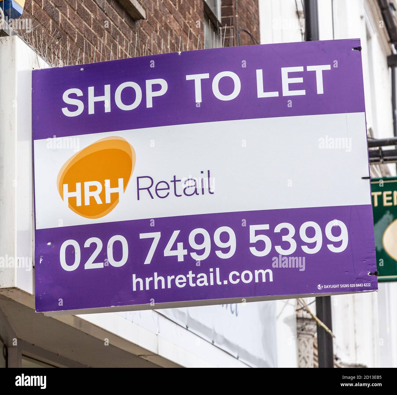 Shop to let HRH Retail estate agency sign, Newbury, Berkshire, England ...