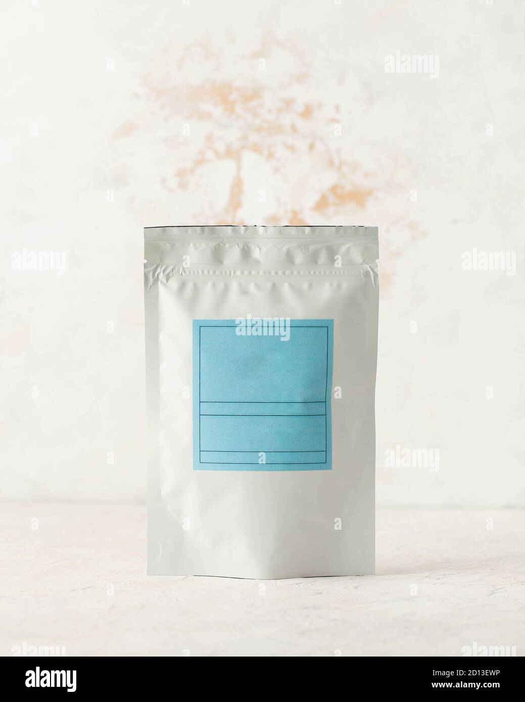 Bulk tea packaging hi-res stock photography and images - Alamy
