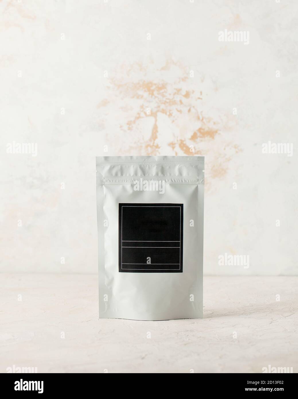 Bulk tea packaging hi-res stock photography and images - Alamy