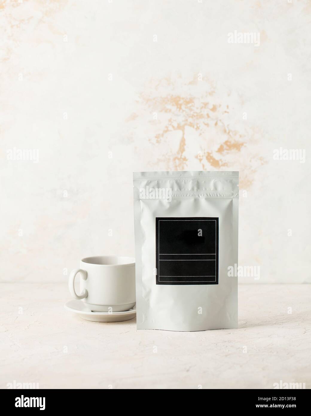 Bulk tea packaging hi-res stock photography and images - Alamy