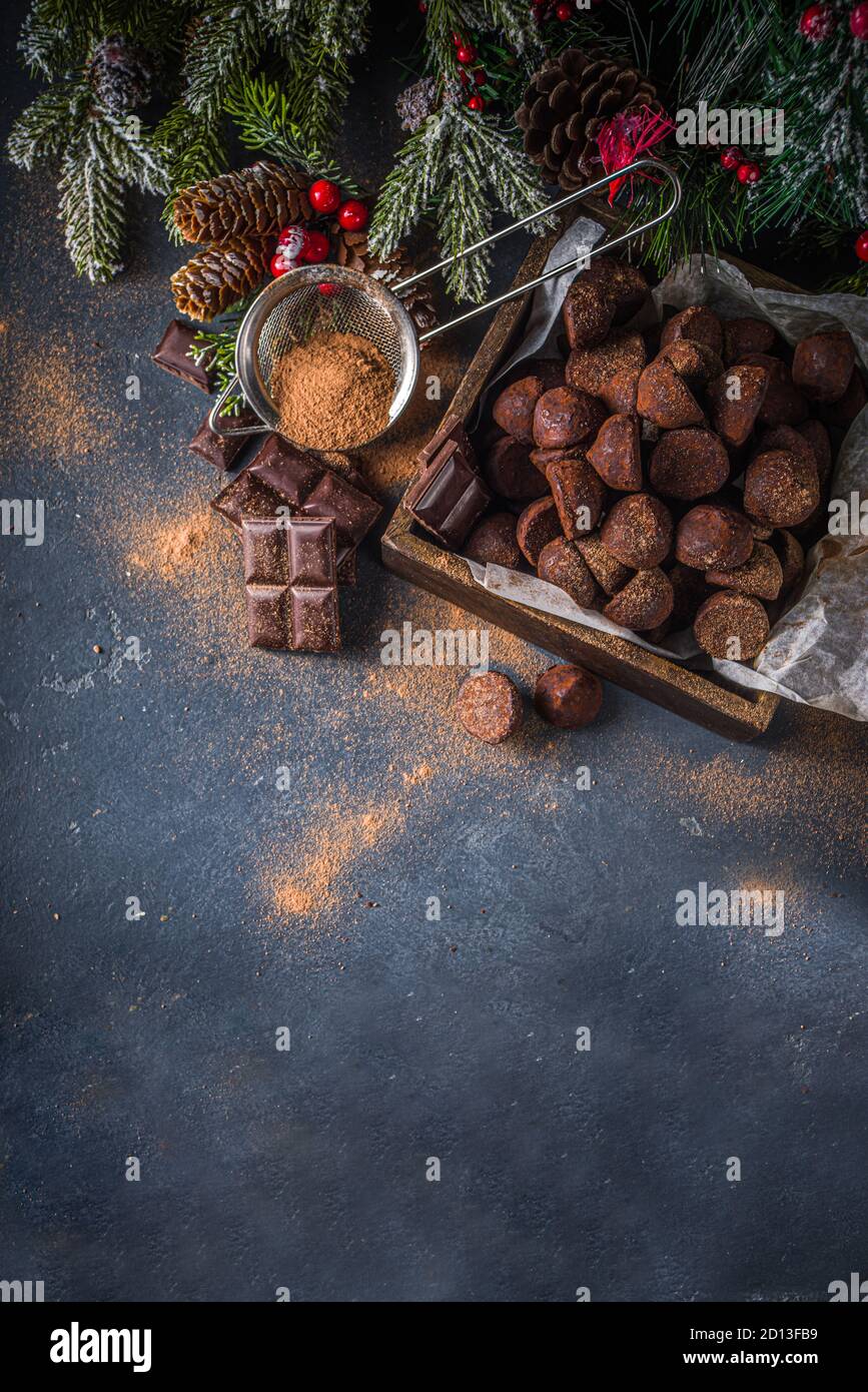 Traditional Christmas Chocolate Truffles