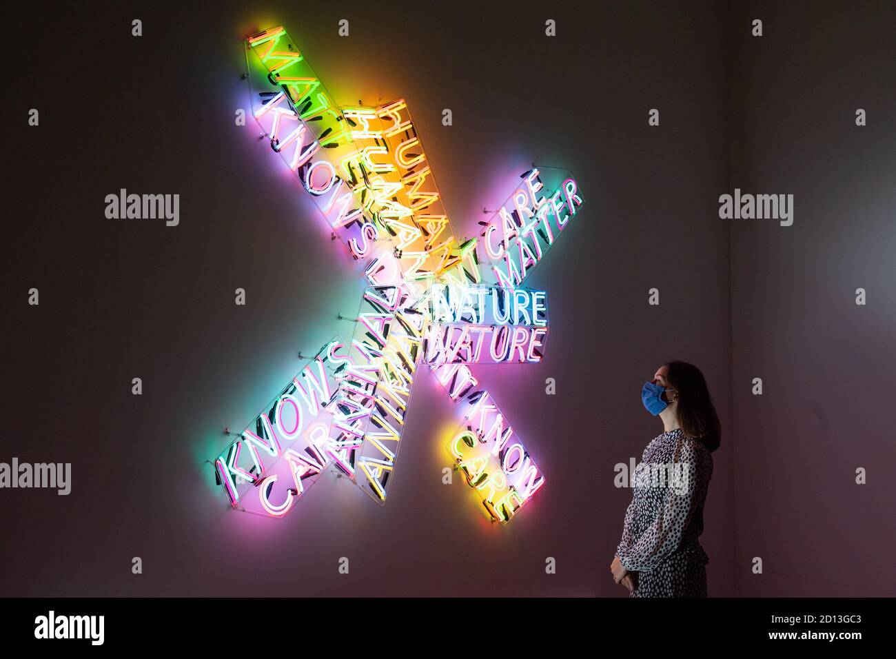 Tate modern exhibition hi-res stock photography and images - Alamy